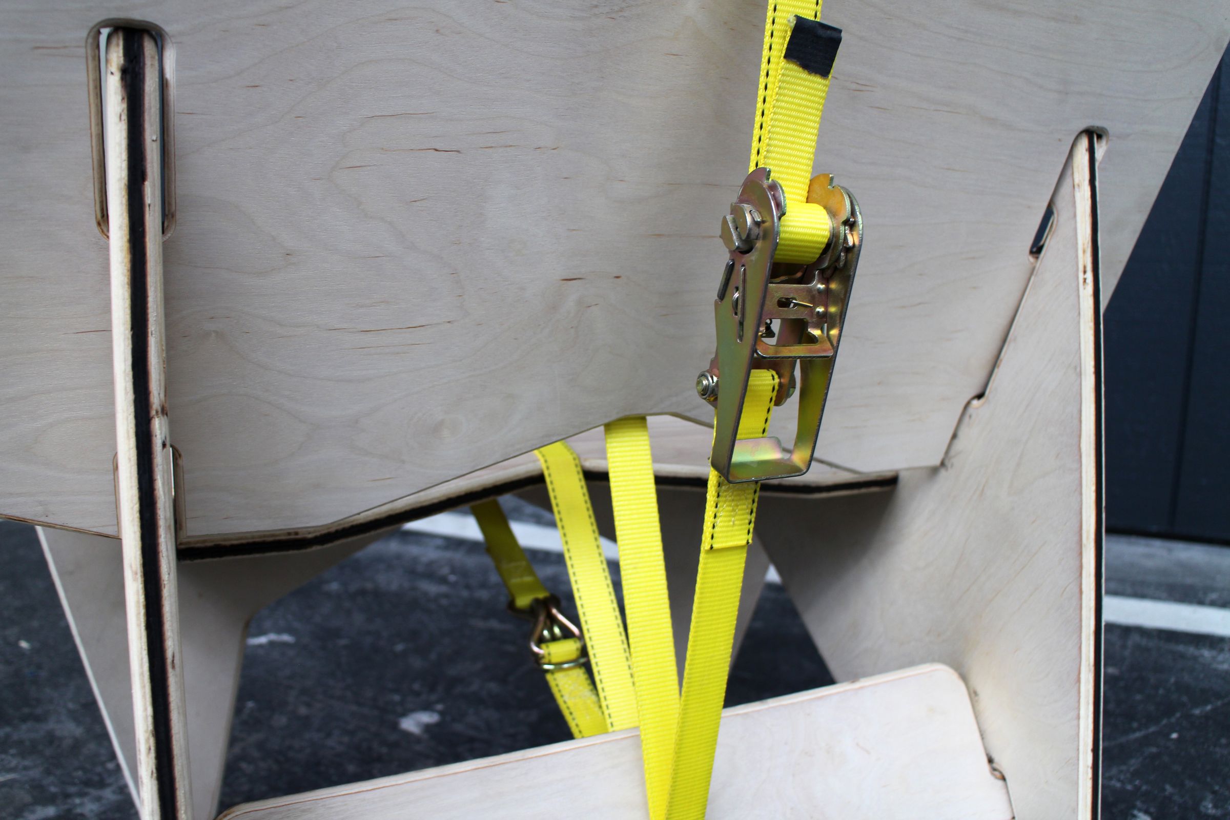 Ratchet Strap Chair : 7 Steps (with Pictures) - Instructables