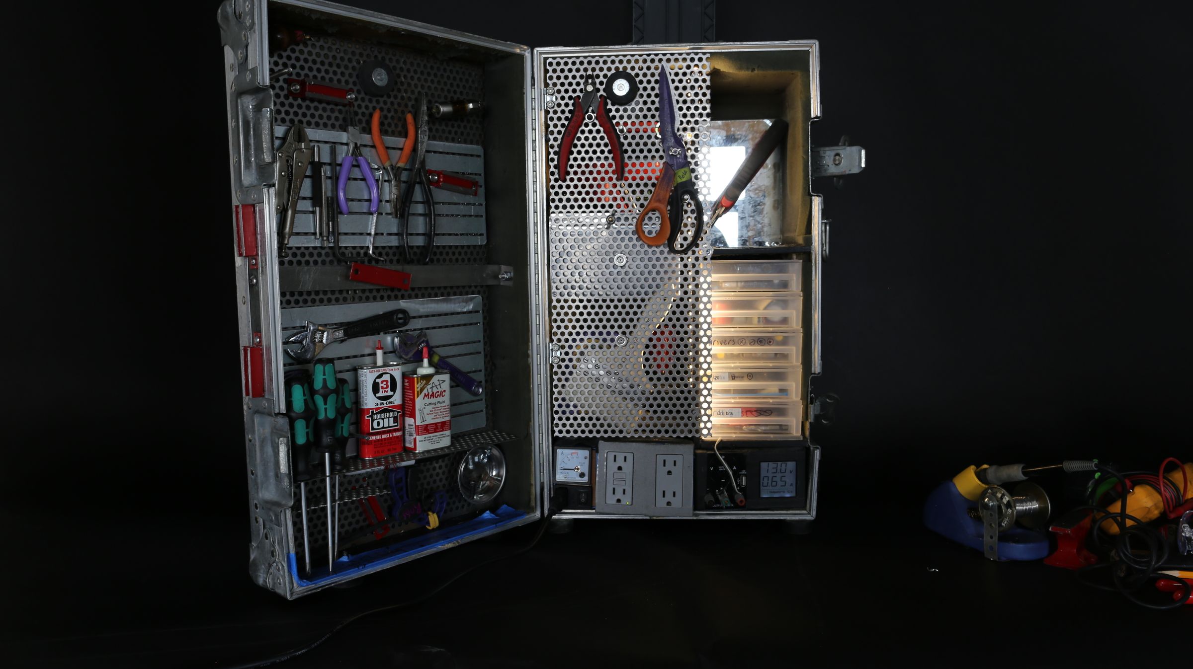 Flight-case Toolbox and Workstation : 20 Steps (with Pictures ...