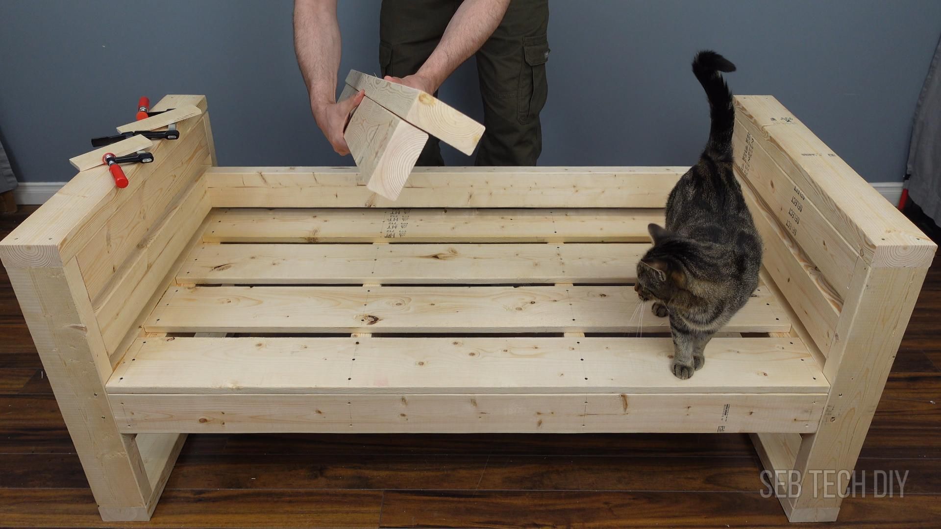 Easy Outdoor Sofa From 2x4s and Two Power Tools! : 12 Steps (with ...