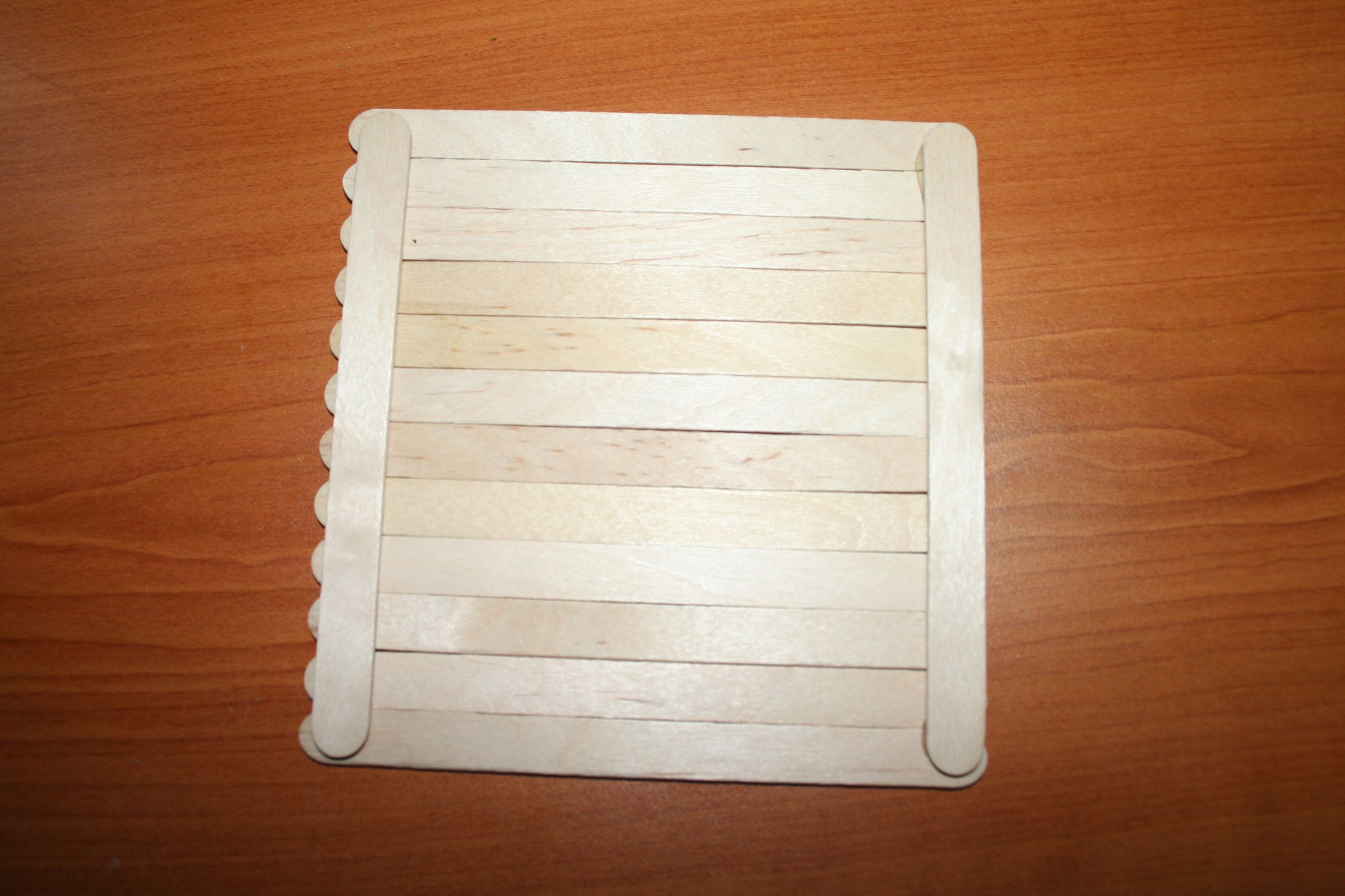 DIY Tray Made of Ice Cream Sticks : 5 Steps - Instructables