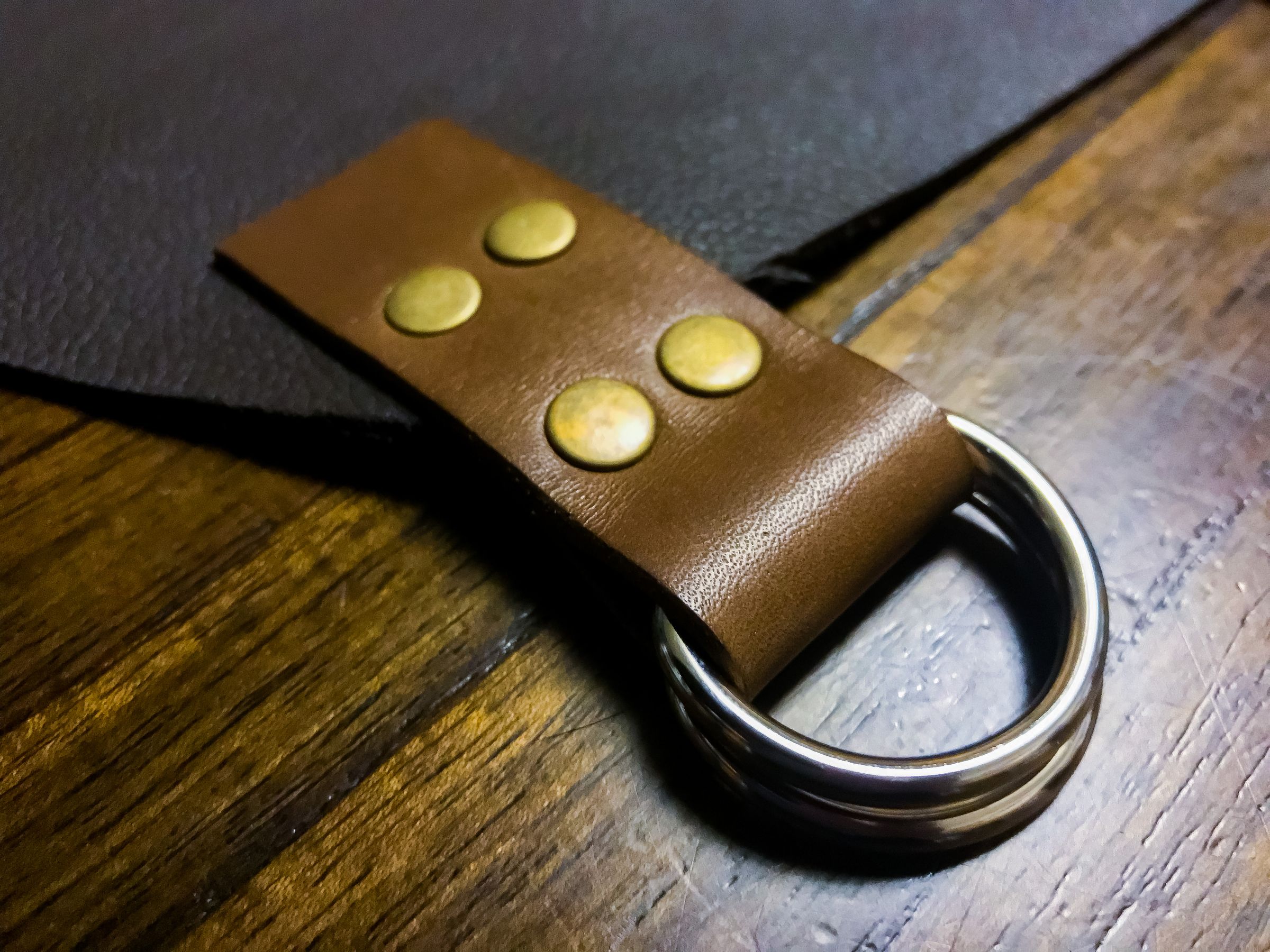 Make a Simple Leather Apron : 4 Steps - Instructables