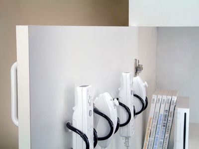 Wall Clip - Hang Video Controllers on Walls : 10 Steps (with Pictures ...