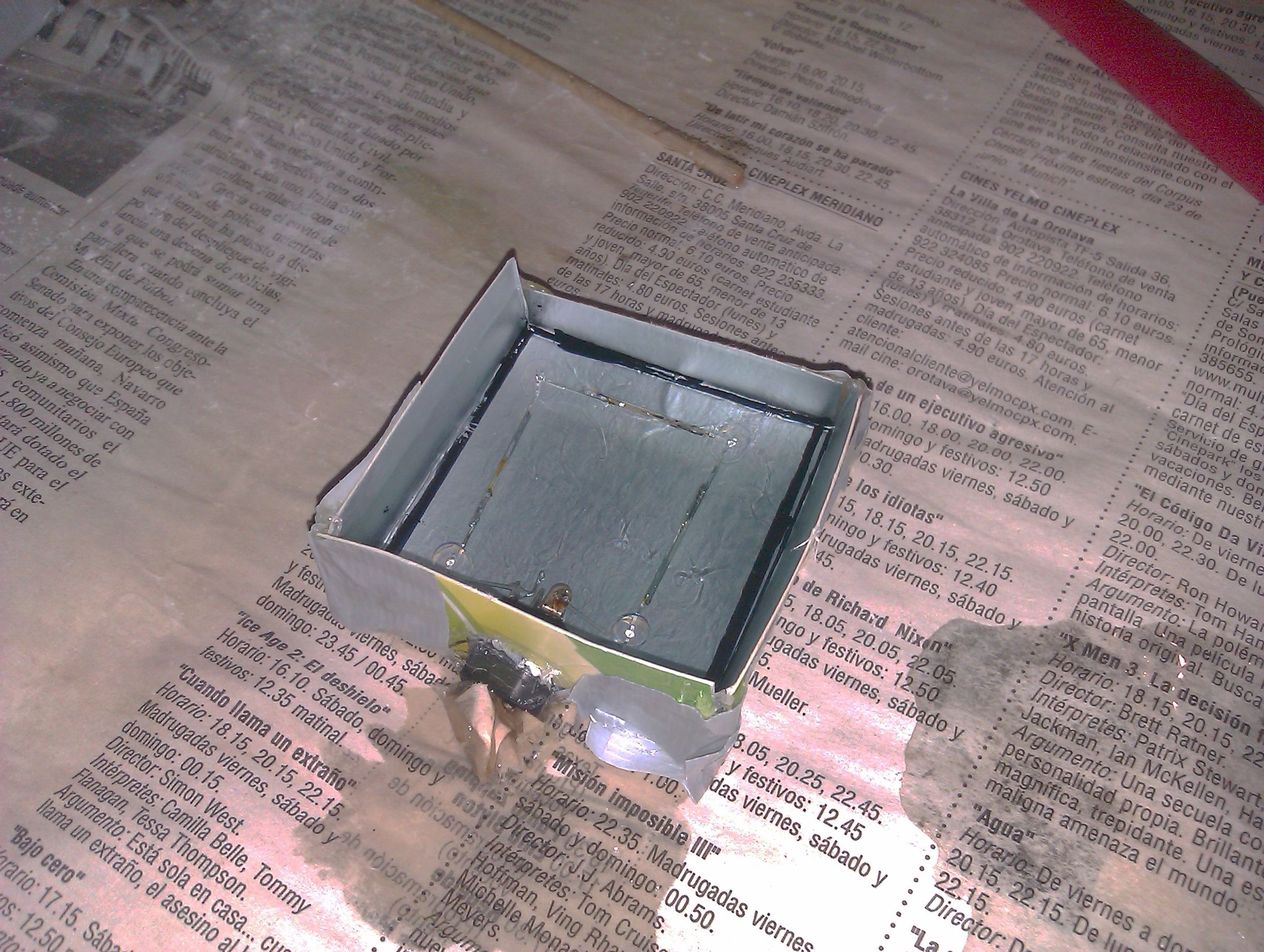 Lens Aperture Exploded in Resin : 11 Steps (with Pictures) - Instructables