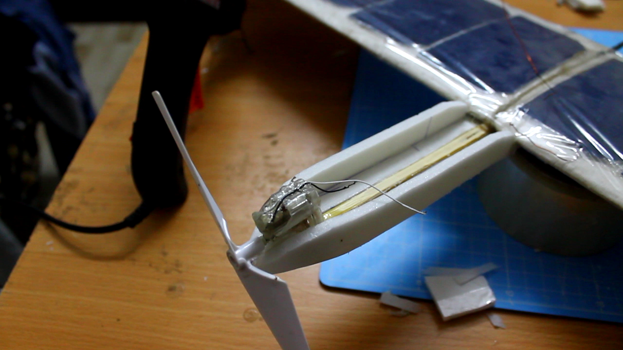 DIY: Solar Powered RC Plane Under 50$ : 8 Steps (with Pictures ...