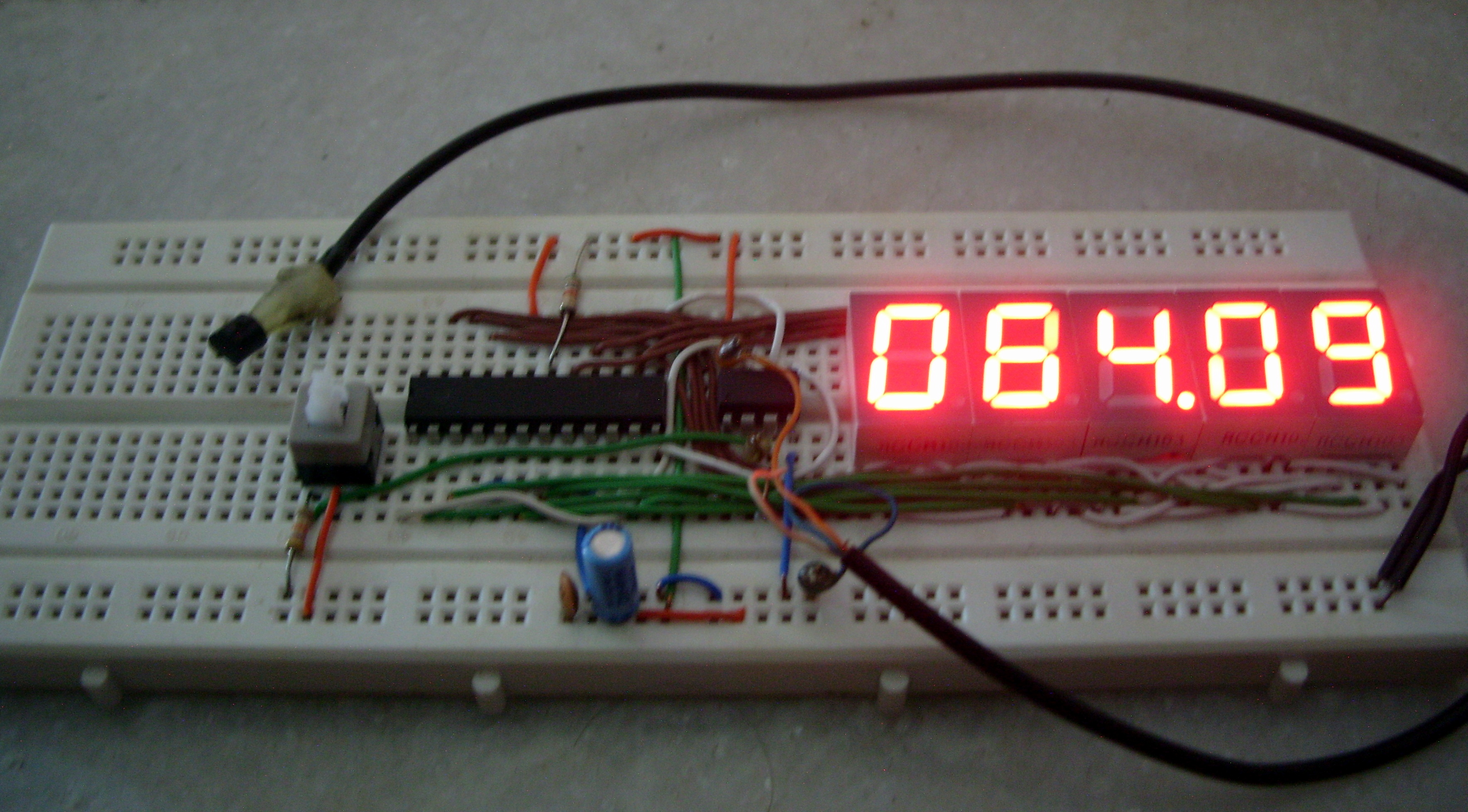 7 Segment Digital Thermometer Using ATtiny 85 : 4 Steps - Instructables