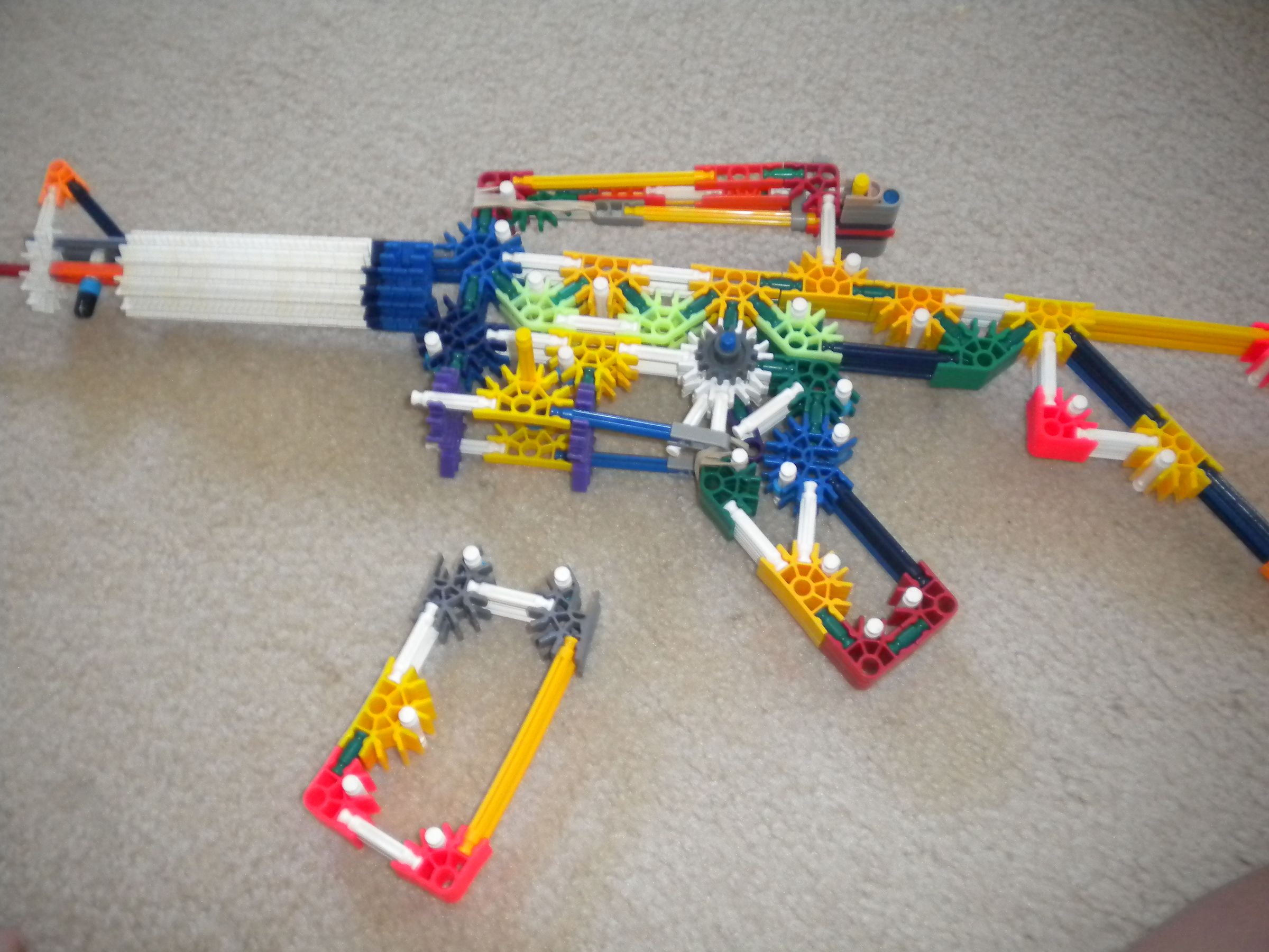 K'nex M4A1 : 7 Steps - Instructables