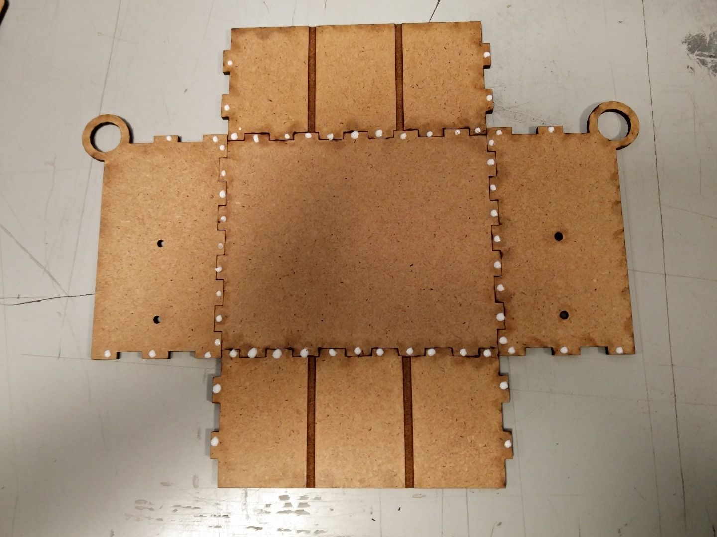 Laser Cut Pivoting Box : 10 Steps (with Pictures) - Instructables