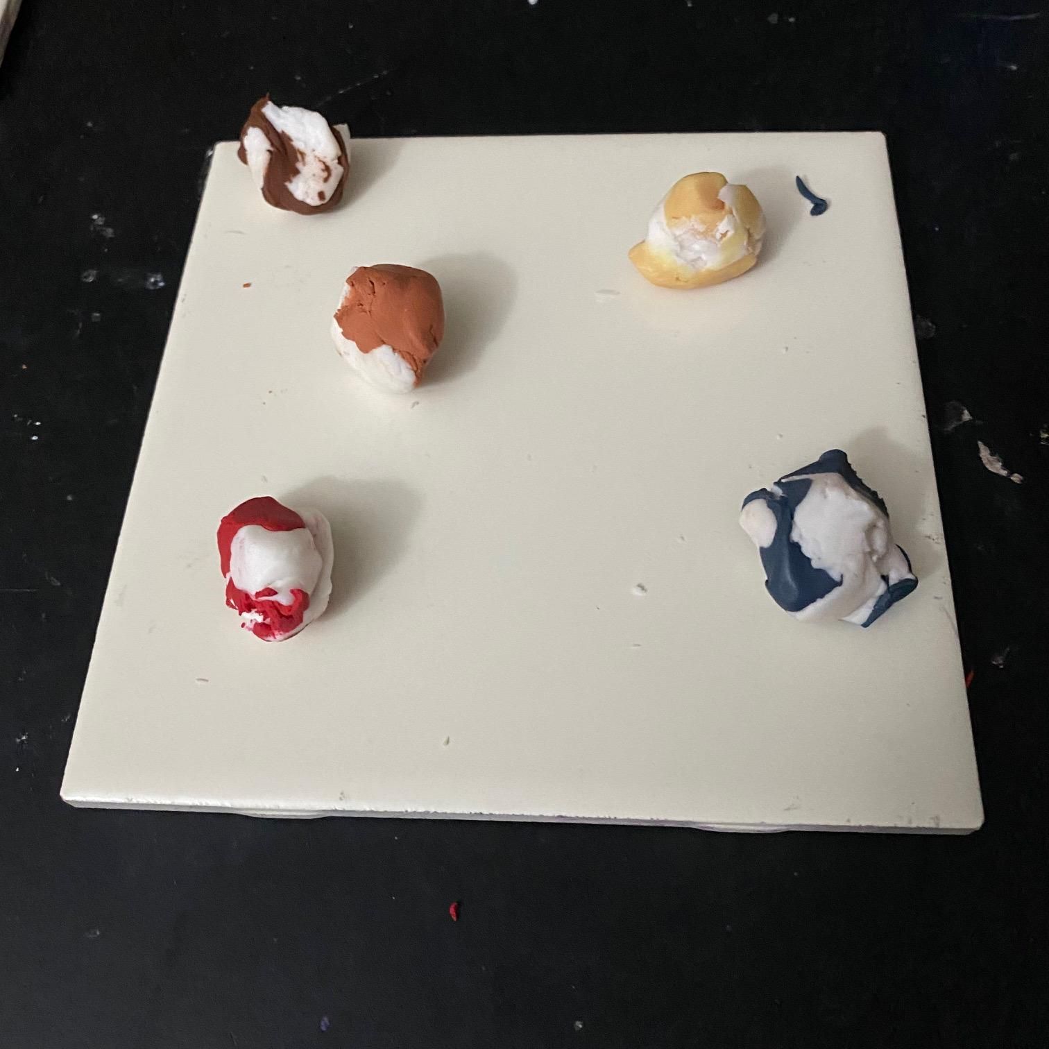 Glowing Jupiter Necklace : 5 Steps (with Pictures) - Instructables