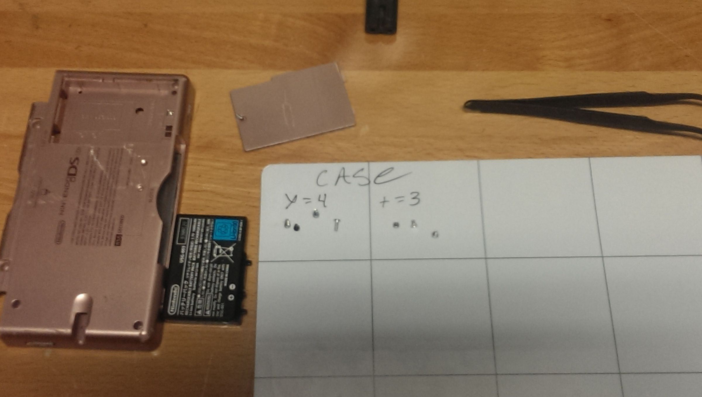 How to Fix a Broken Ds Lite : 16 Steps - Instructables