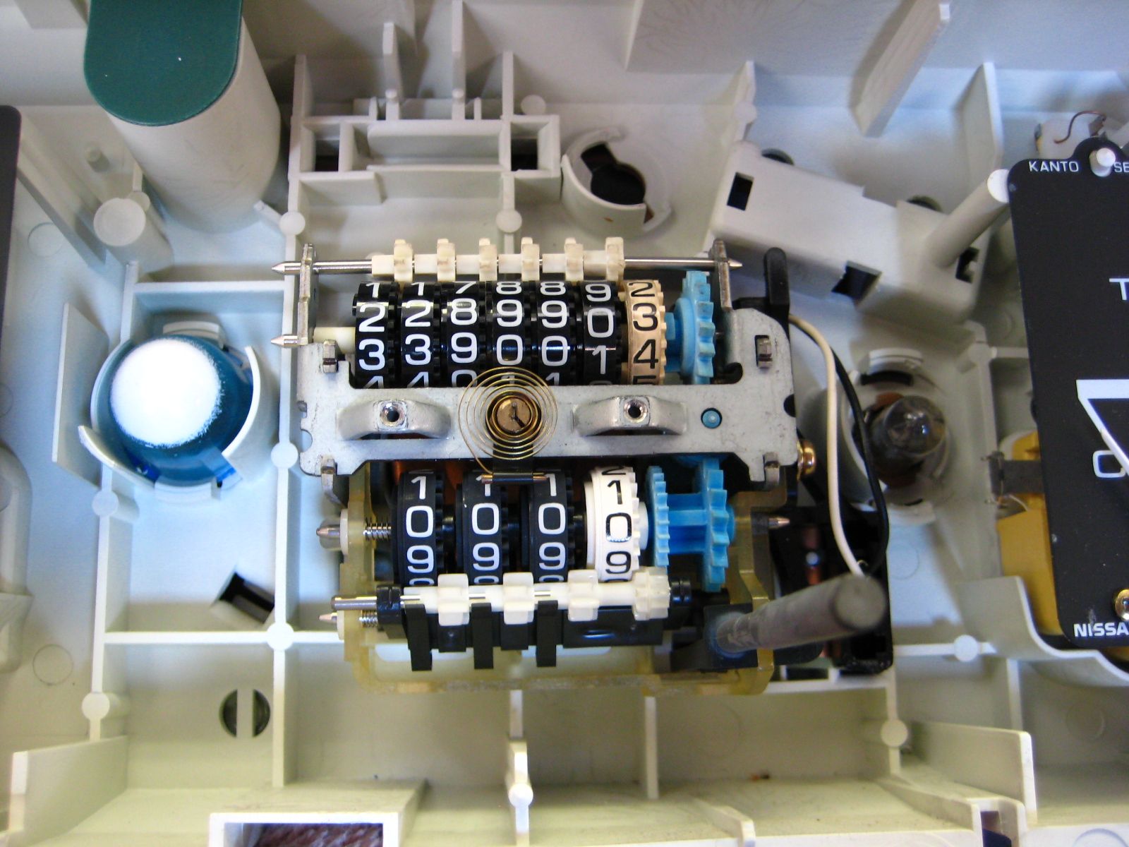 Replace You Cars Instrument Panel Lights With LEDs. : 8 Steps ...