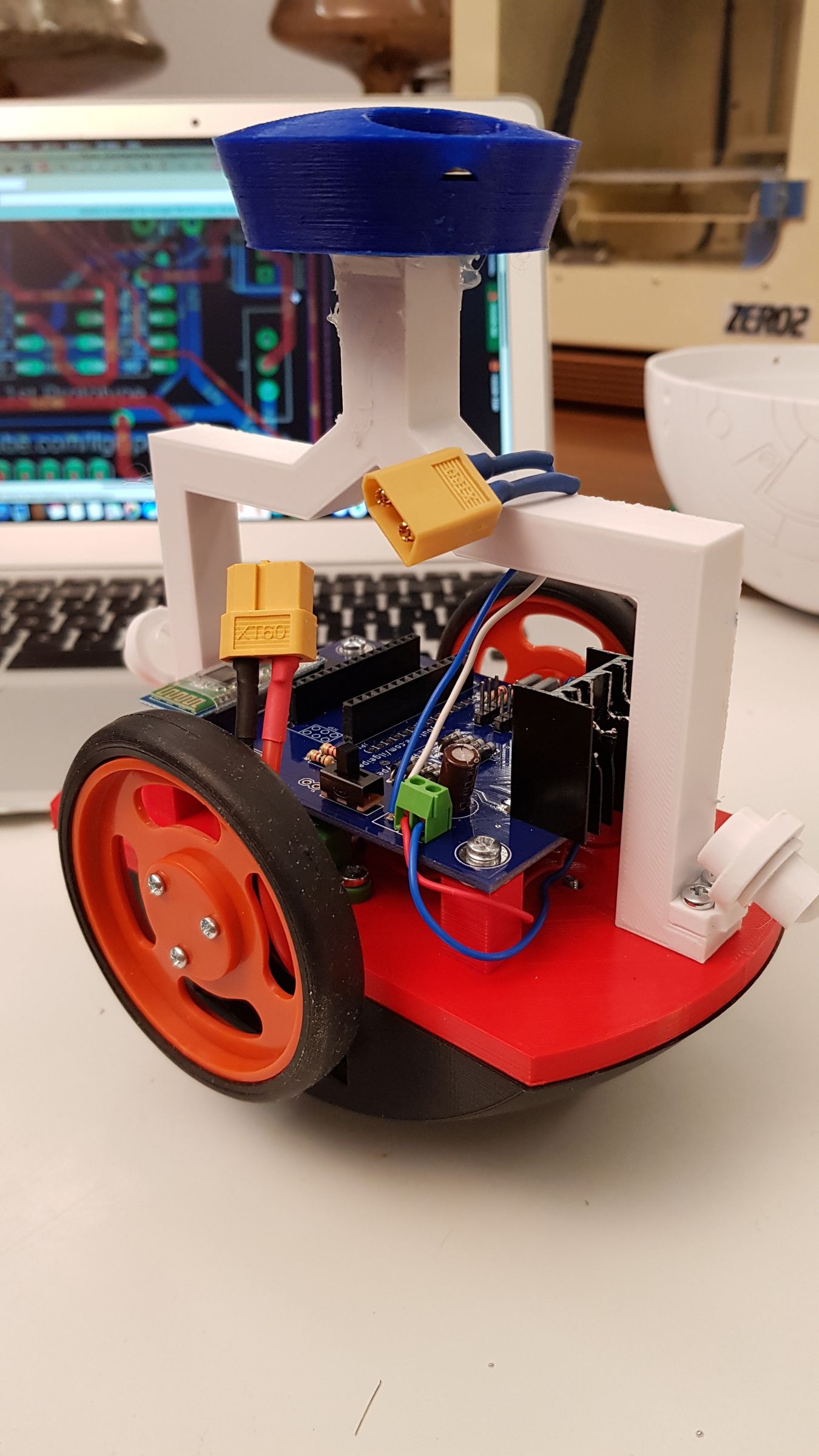 DIY BB8 - Fully 3D Printed - 20cm Diameter First Prototype of Real Size ...