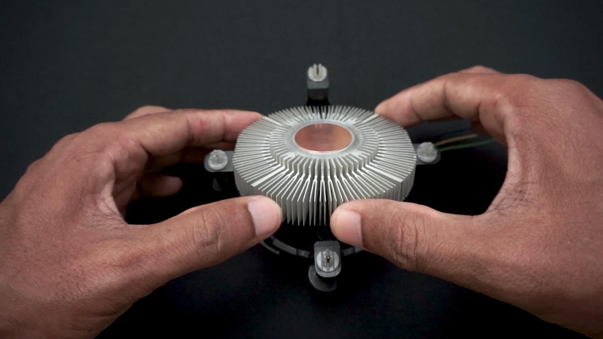 How to Clean CPU Fan Without Compressed Air : 8 Steps - Instructables