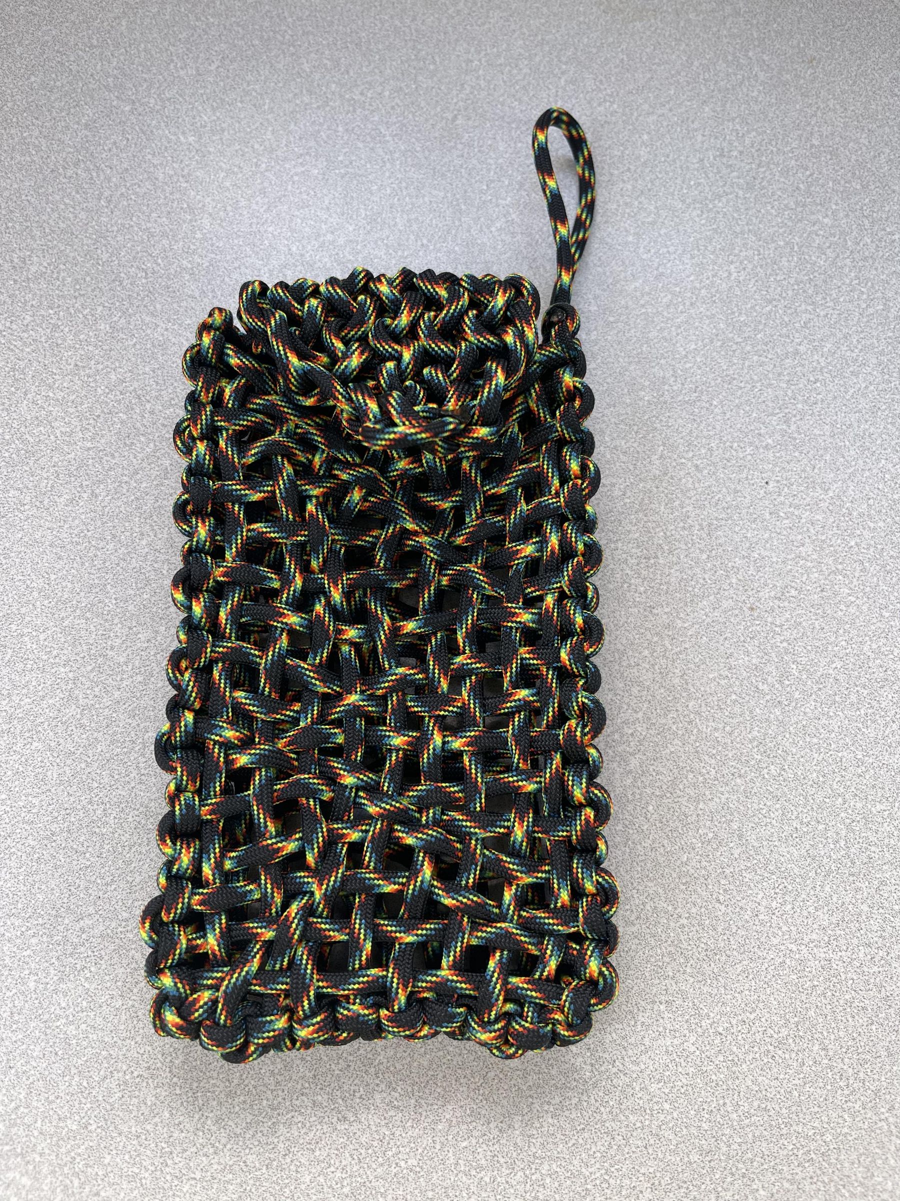 How to Make a Paracord Pouch for Survival Tins : 14 Steps (with ...