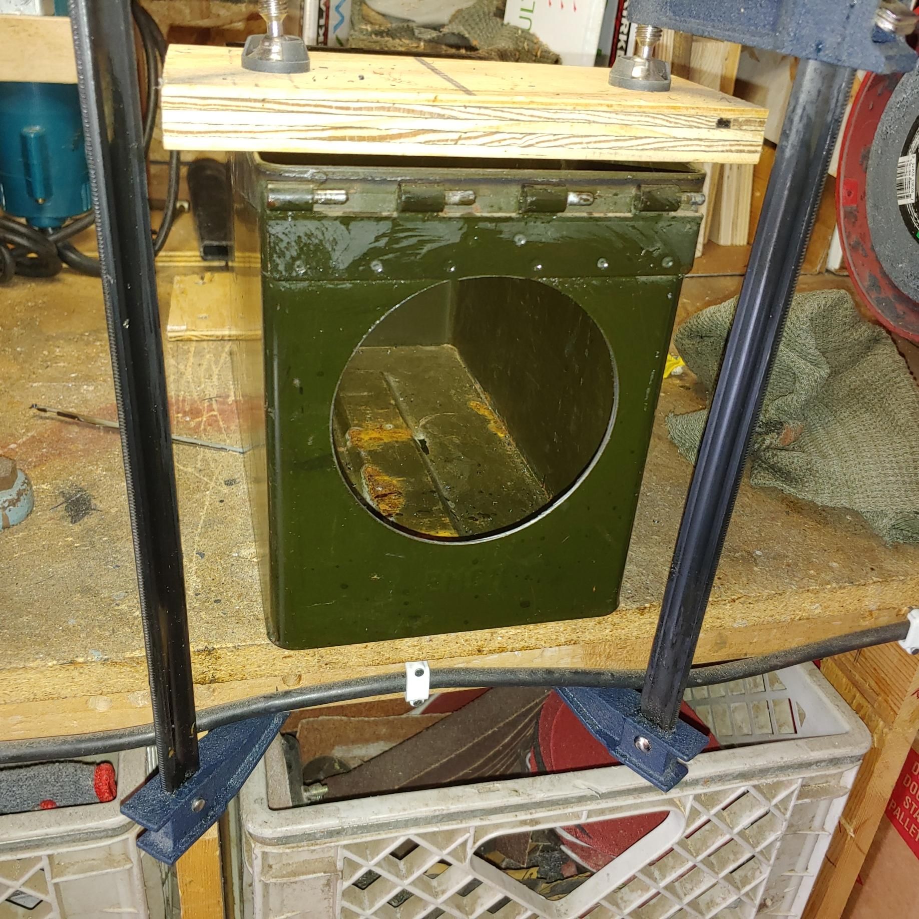Ammo Box Drive Enclosure : 7 Steps (with Pictures) - Instructables