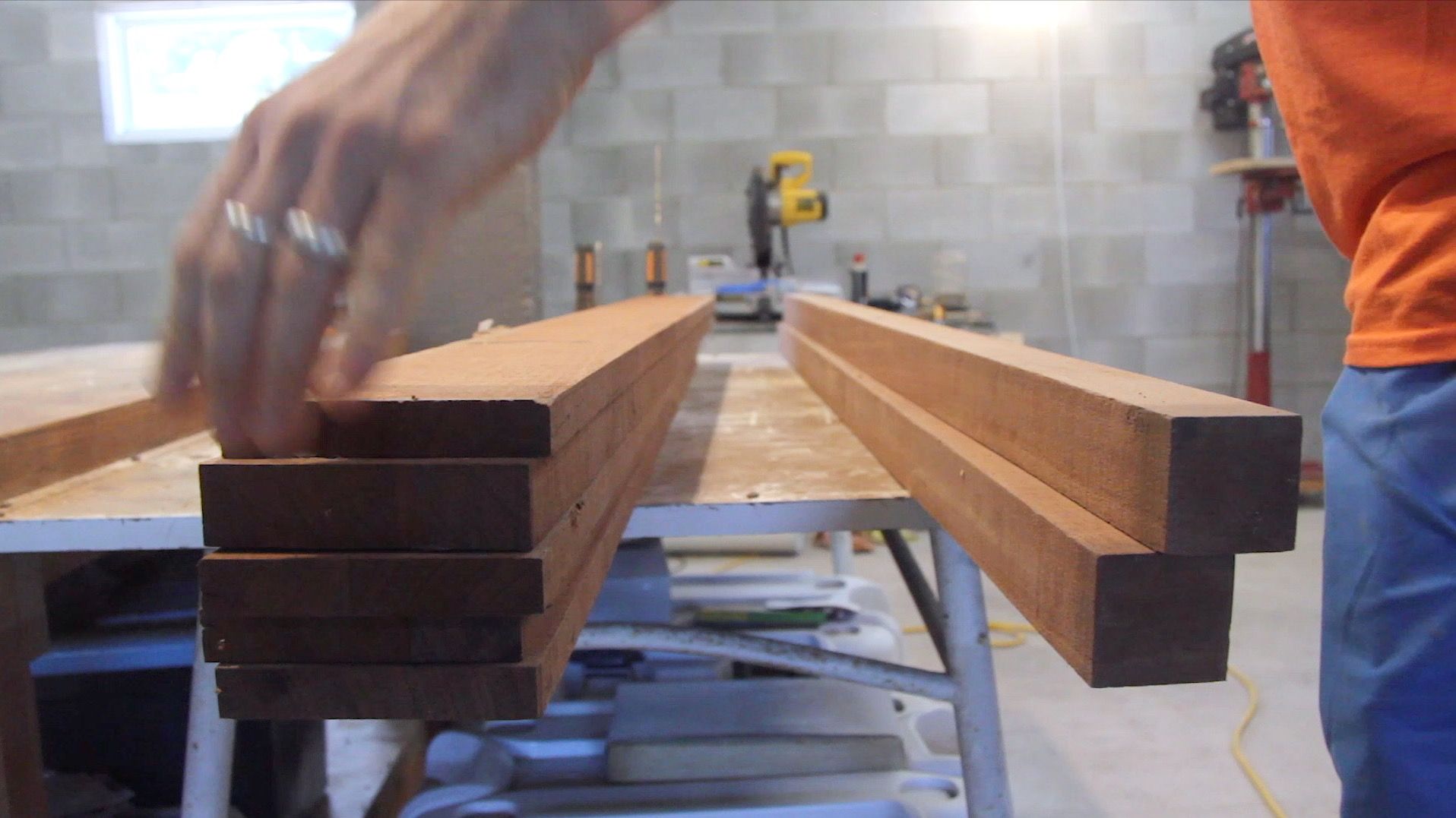 How to Make a Simple Table Leg Assembly Using Mortise and Tenon Joinery ...