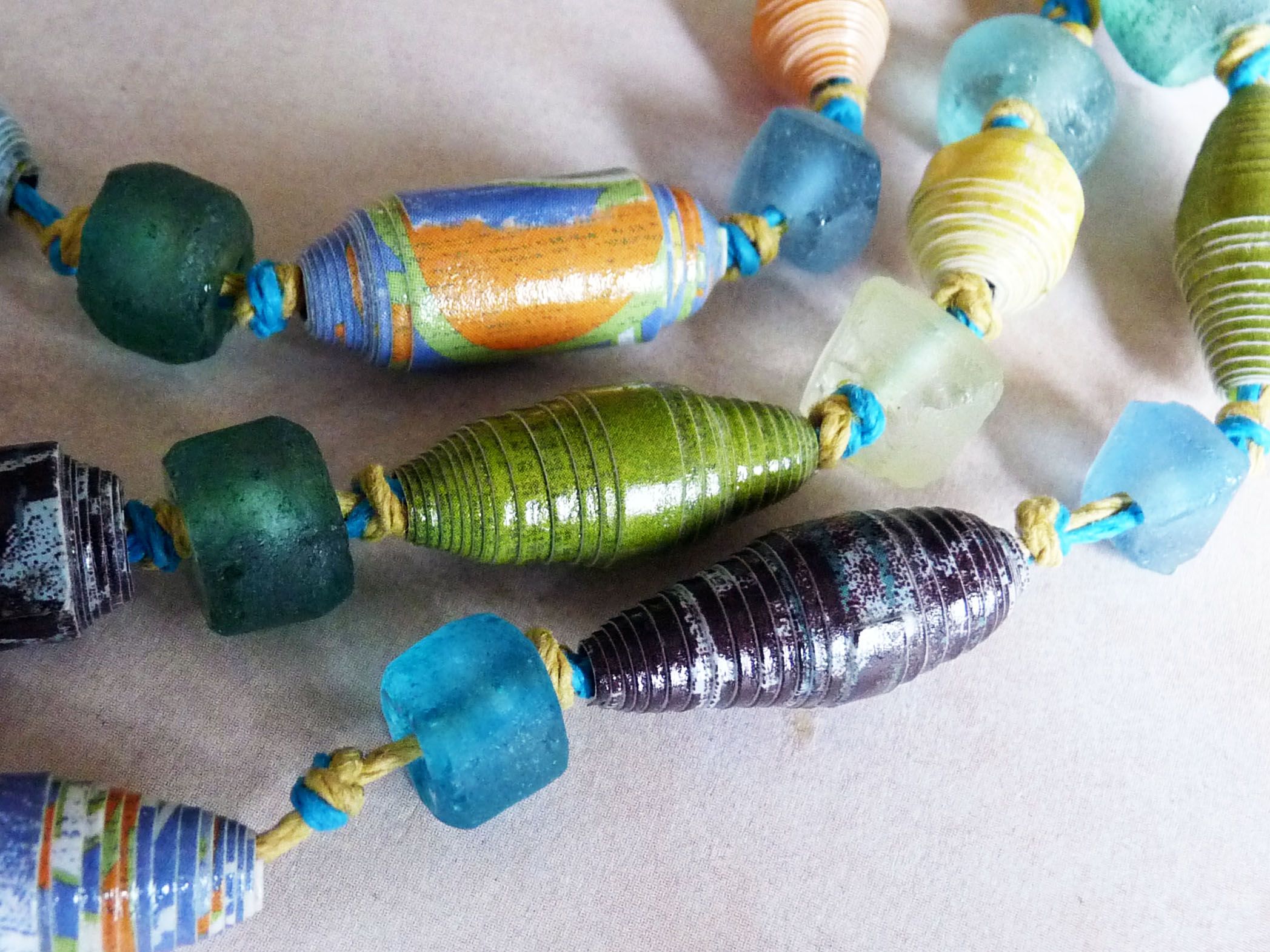 Durable Handmade Paper Beads : 6 Steps (with Pictures) - Instructables