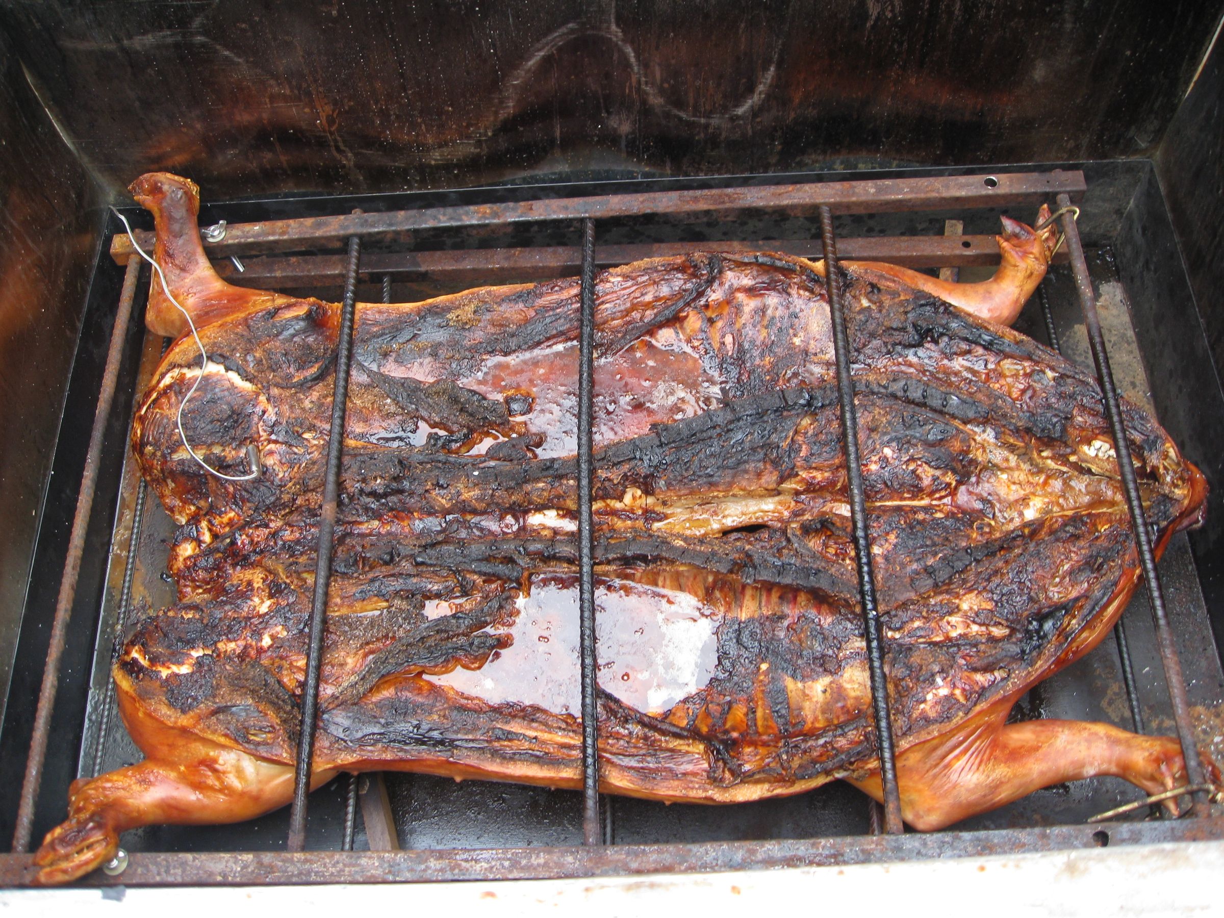 How to Roast a Whole Pig : 10 Steps (with Pictures) - Instructables