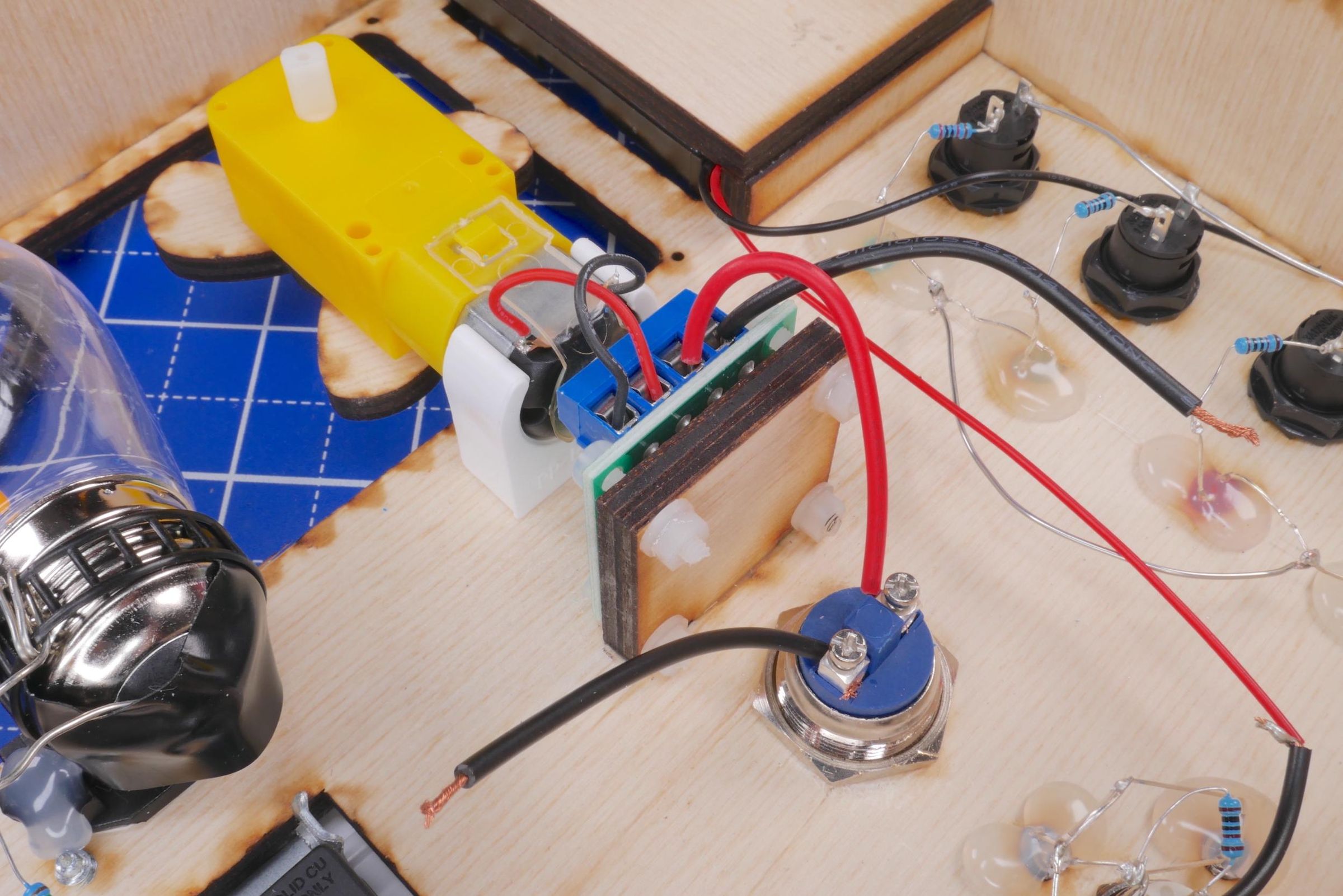 Busy Button Box - Montessori-style Electronic Board Toy for Toddlers ...