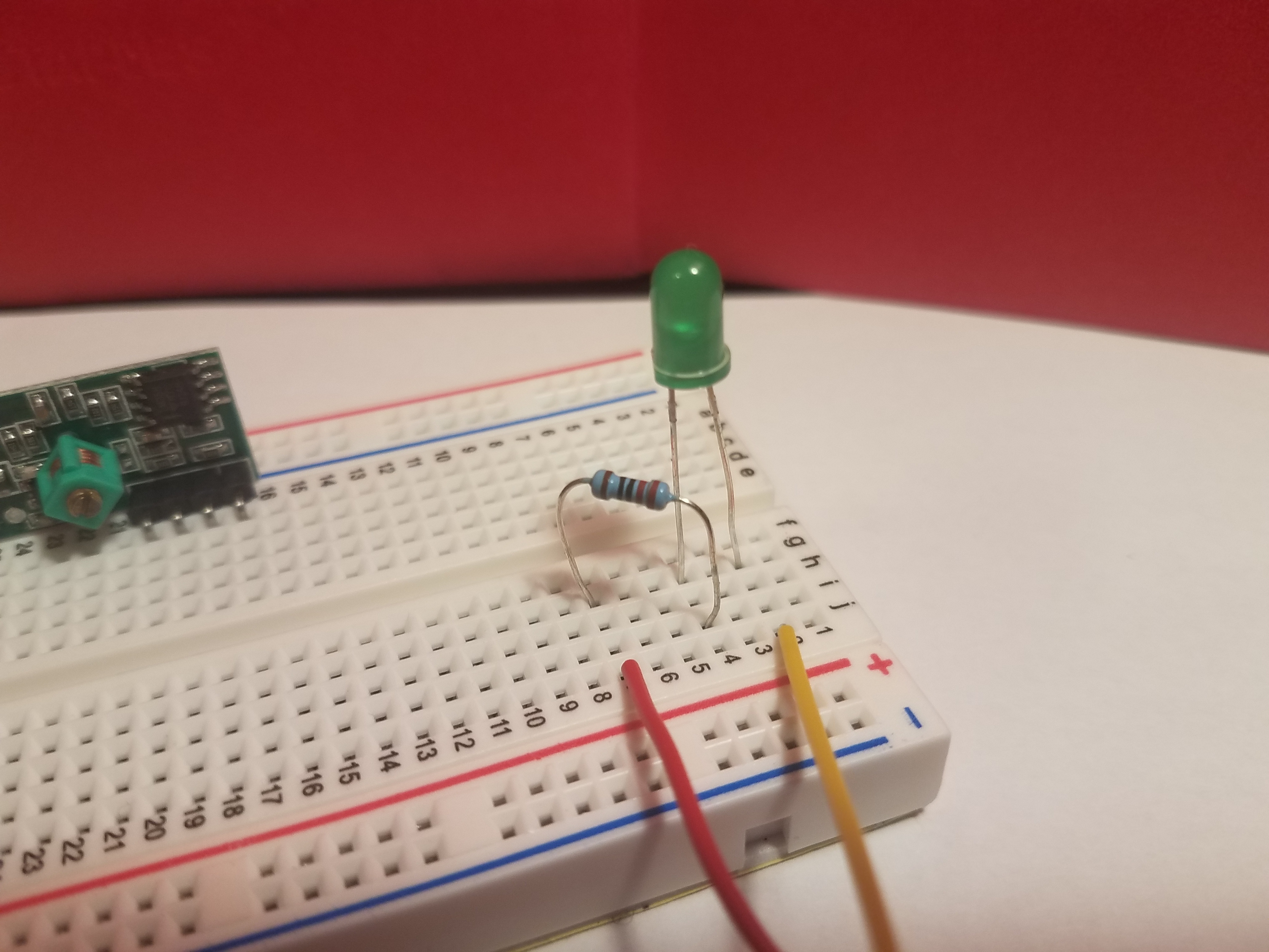 Personal One Way Radio Using Arduino Transmitter and Receiver Modules ...