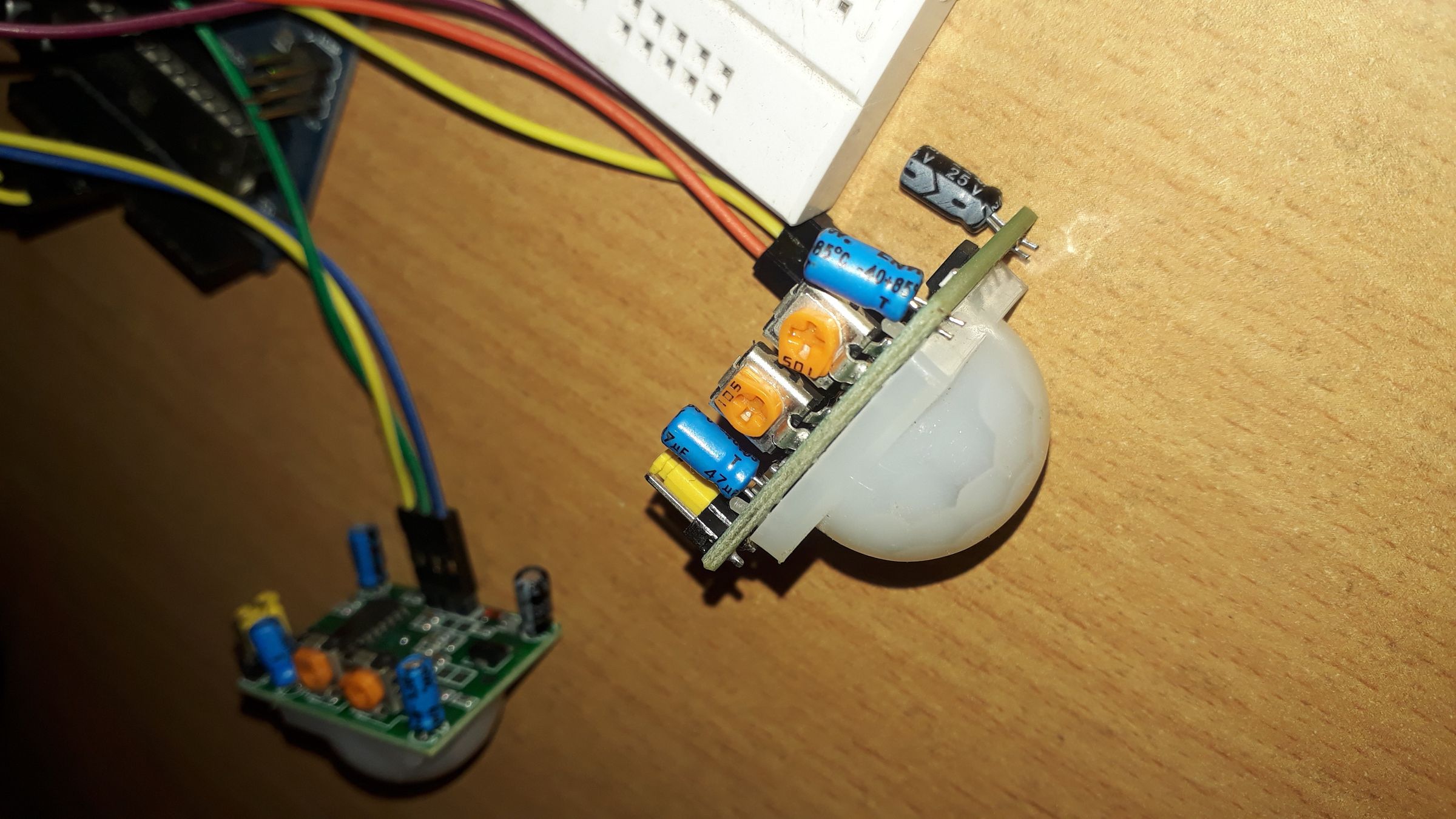 Arduino Controlling Multiple P.I.R Sensor on Same Bord : 3 Steps ...