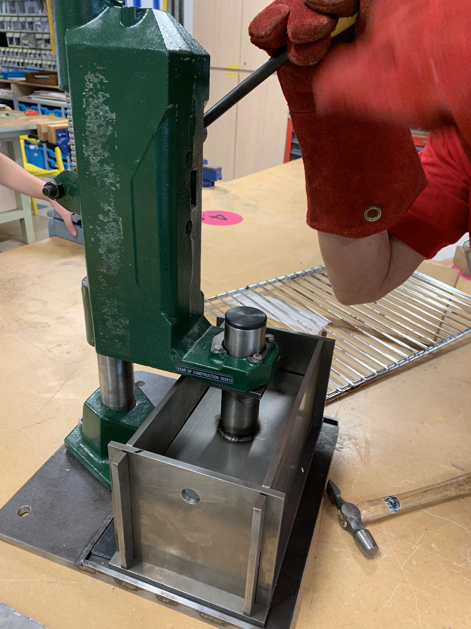 Plastic Brick Compressor : 11 Steps (with Pictures) - Instructables