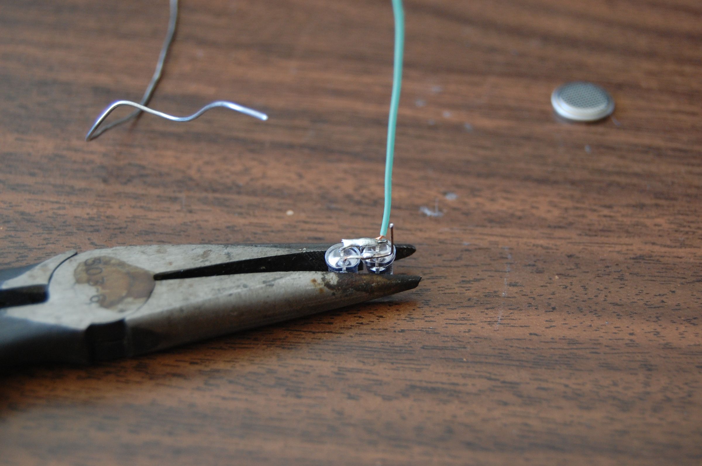 LED Zippo Flashlight : 5 Steps (with Pictures) - Instructables