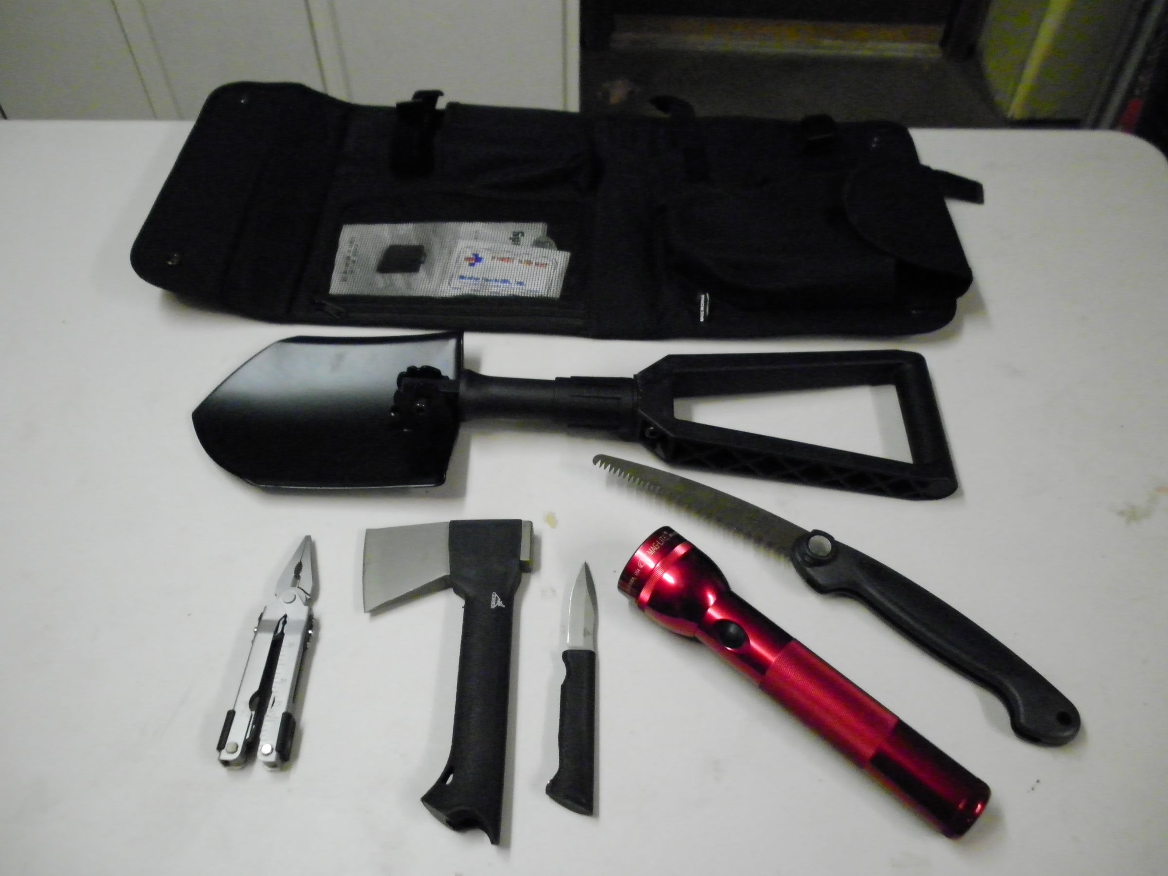 Auto Emergency Survival Kit : 9 Steps (with Pictures) - Instructables