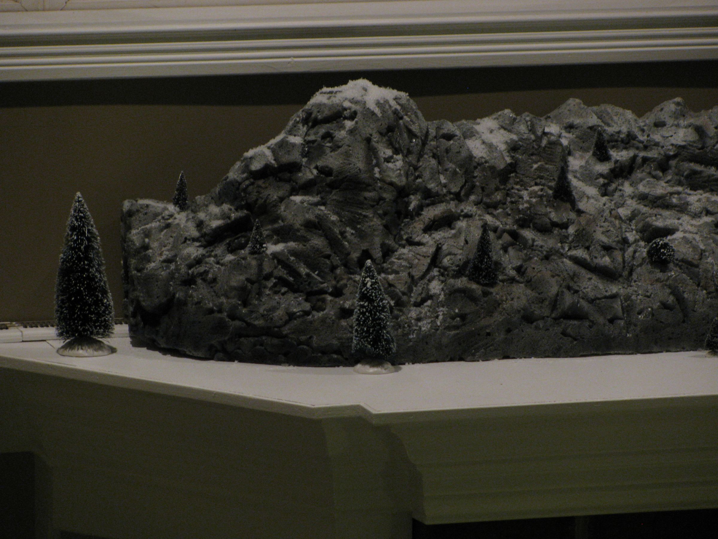 Model Railroad Mountain : 6 Steps - Instructables