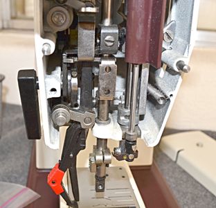 Replacing the Presser Foot Lifter on a Pfaff 1200 Sewing Machine ...