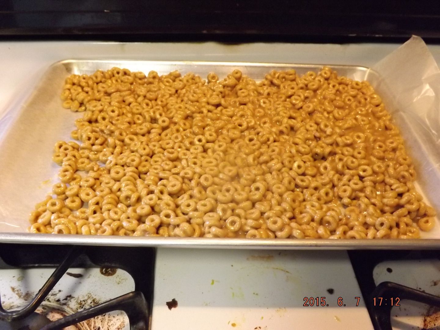 Peanut Butter Cheerio Clusters : 9 Steps (with Pictures) - Instructables