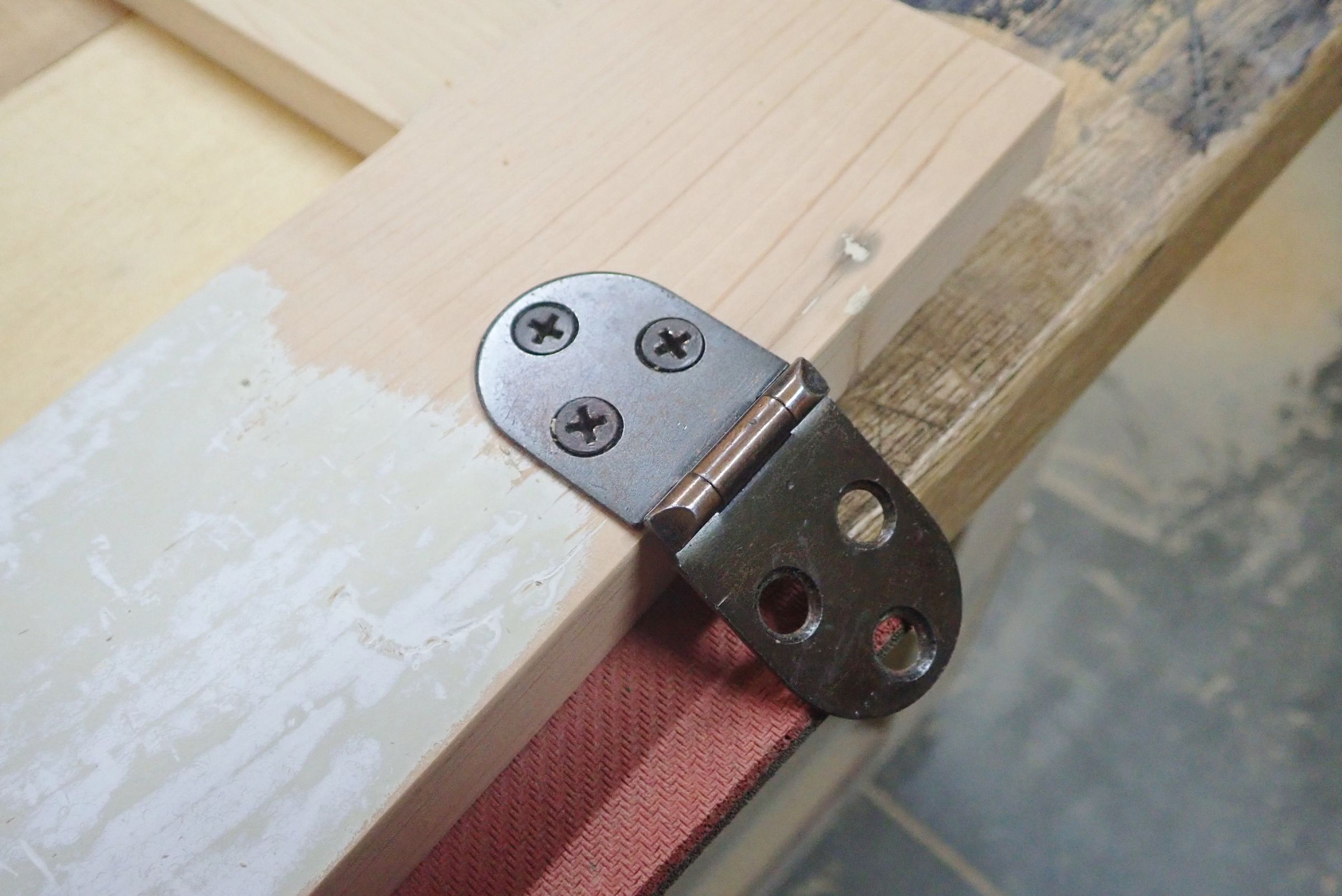 Make a Farmhouse Style Hutch : 14 Steps (with Pictures) - Instructables