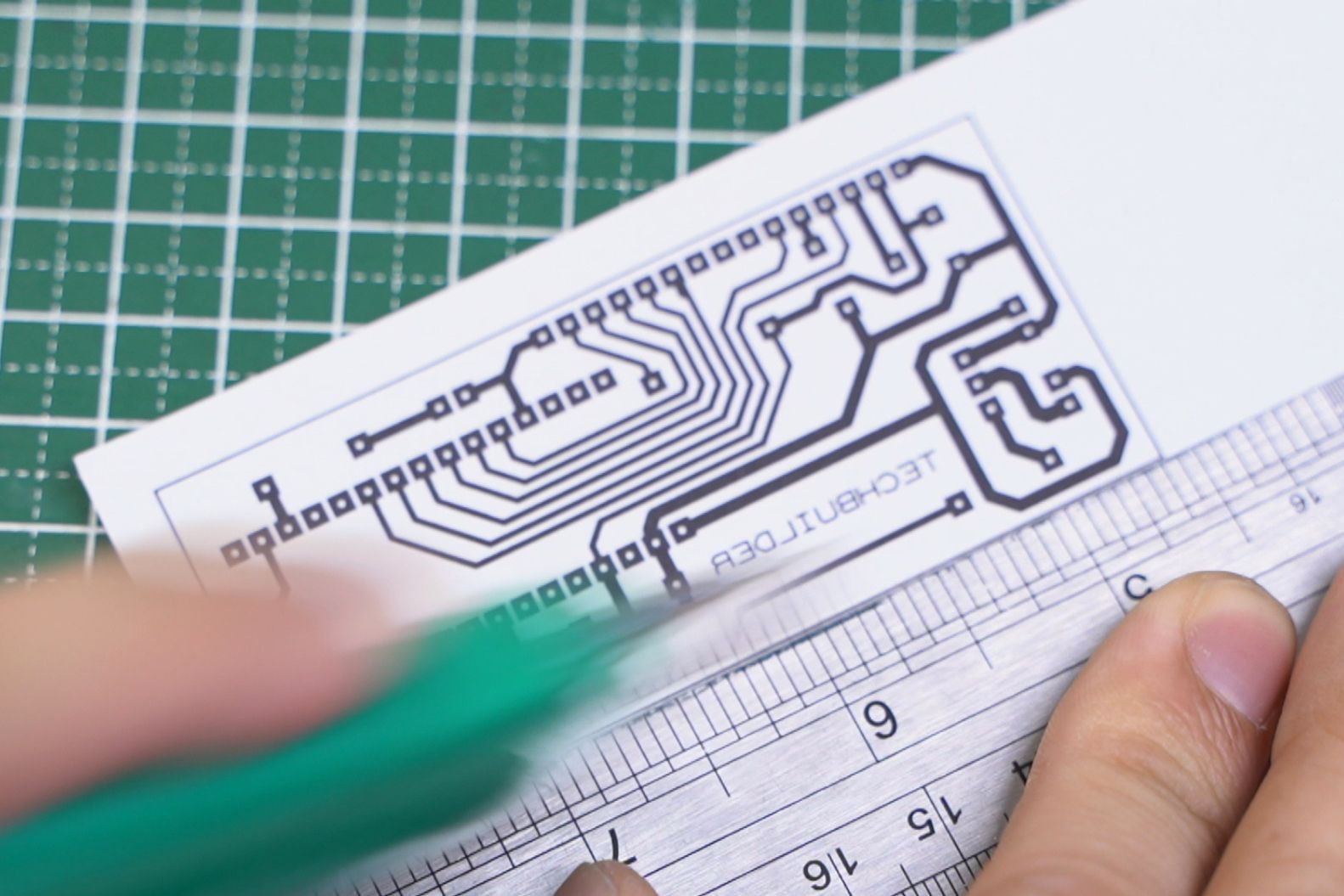 Single Sided PCB Home Fabrication (Presensitized PCB) : 21 Steps (with ...