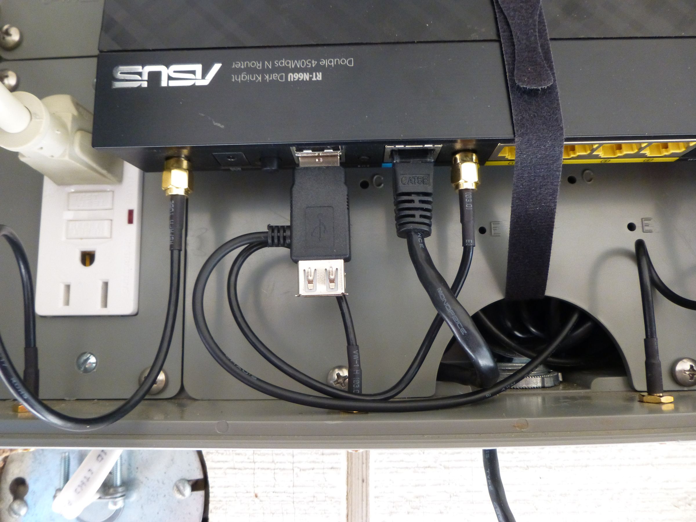 Outdoor Router Cabinet : 24 Steps - Instructables