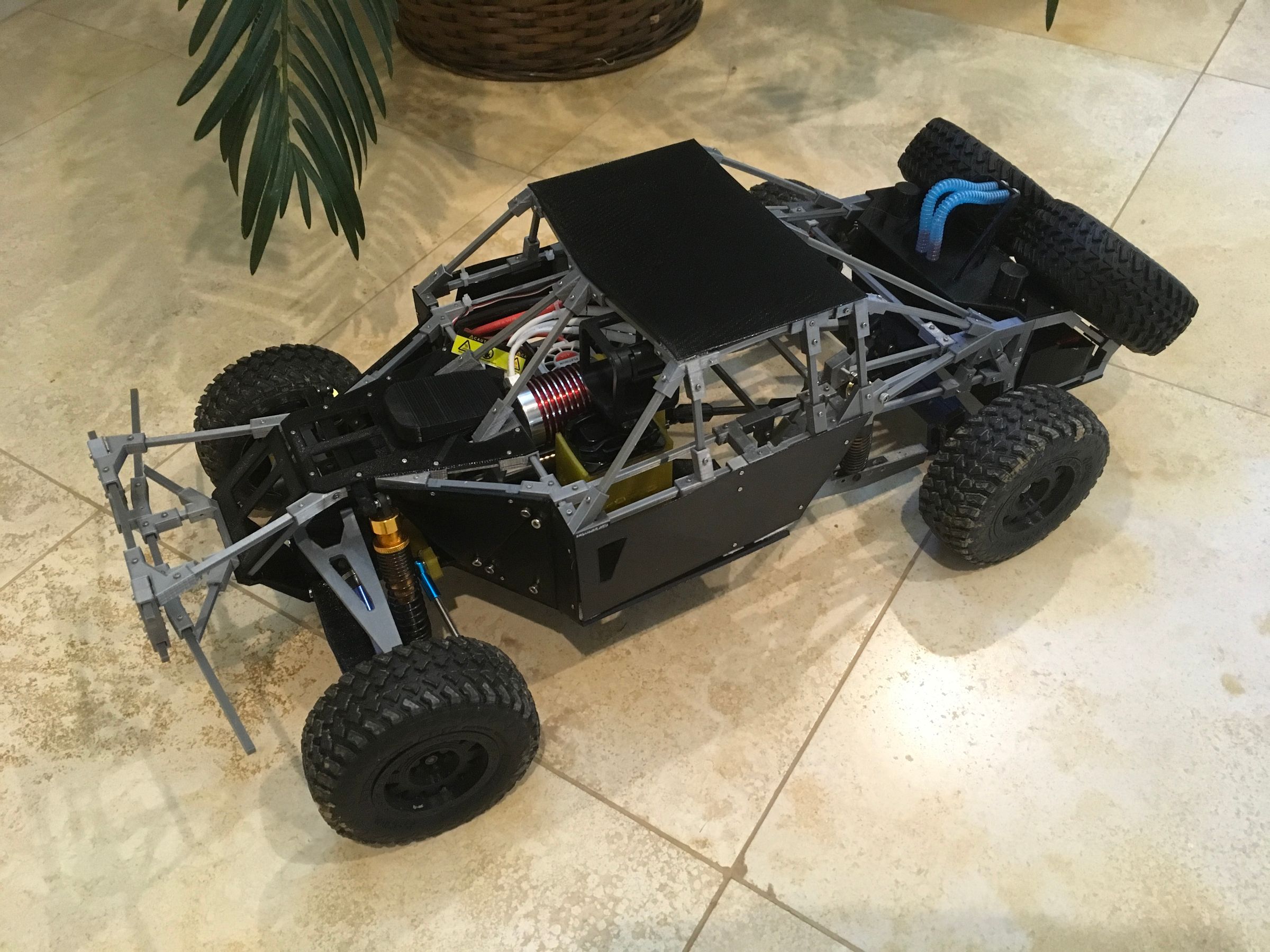 3D Printed 1/10 Remote Controlled Trophy Truck | Scale RC Suspension ...