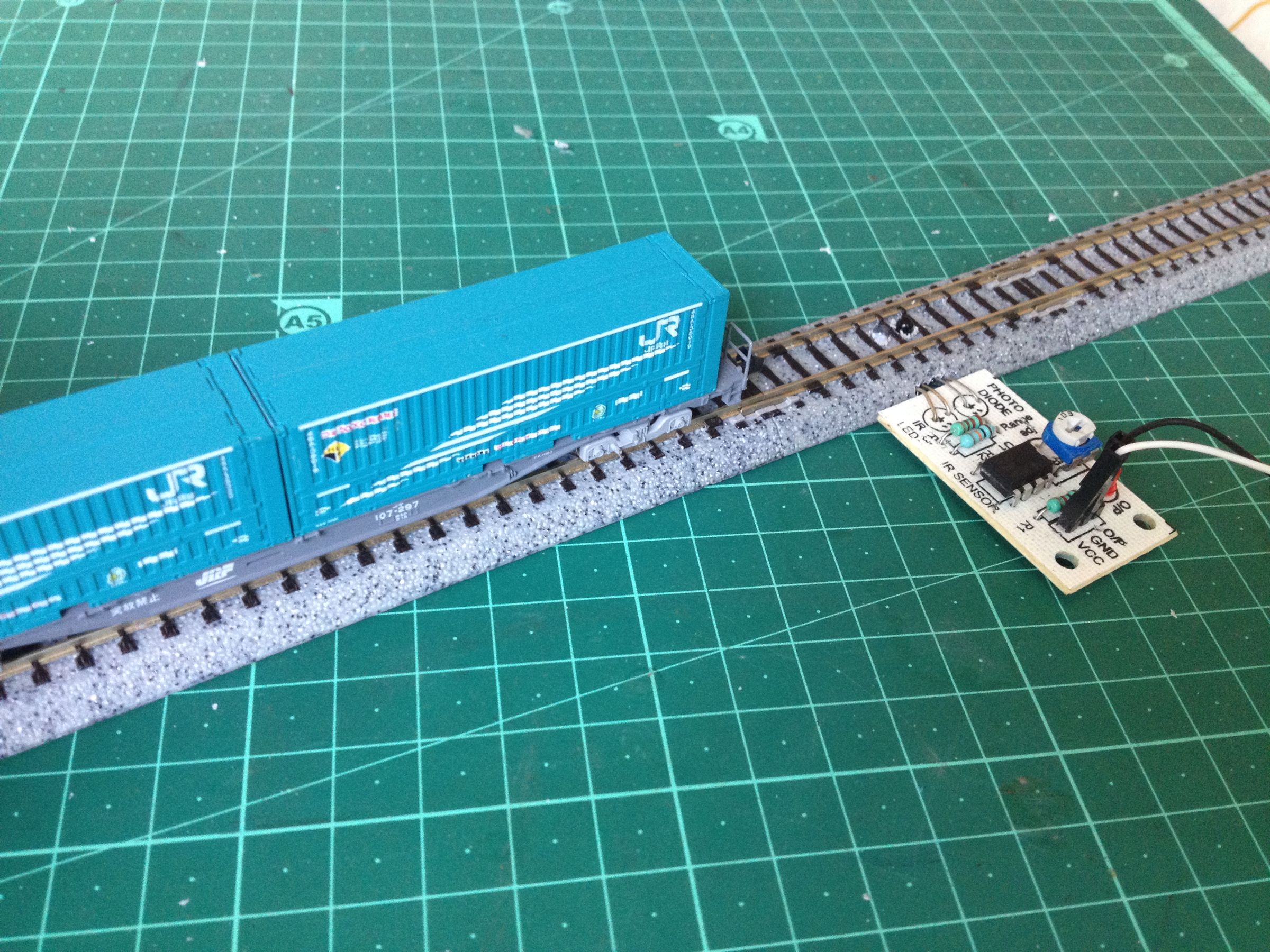 Make a Low Cost Sensored Track in Minutes! : 10 Steps (with Pictures ...