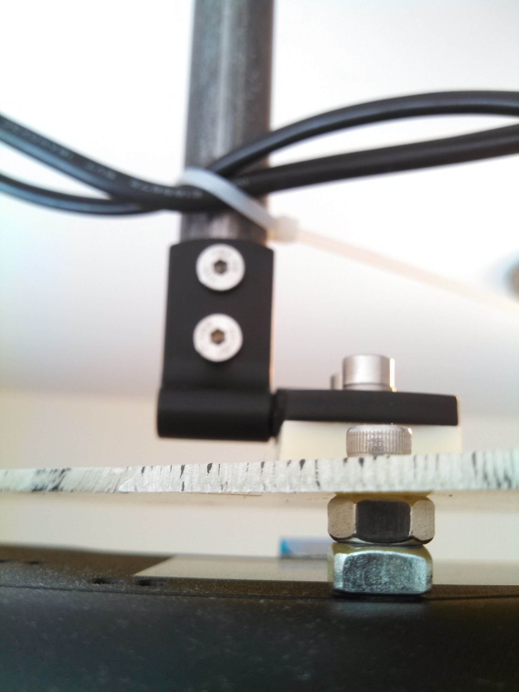 DIY Low Cost Porjector Ceiling Mount (with Pictures) - Instructables