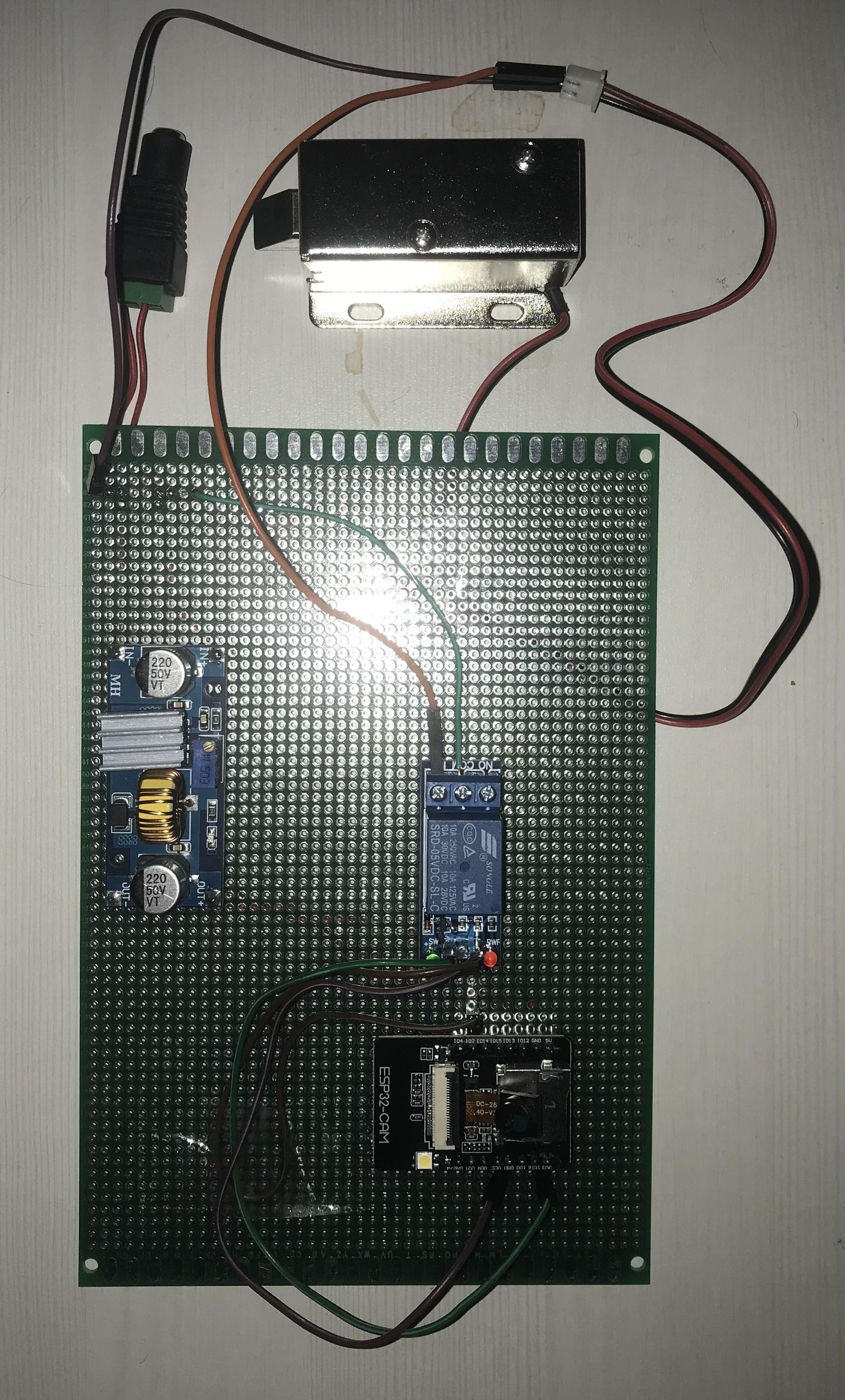 Hand Gesture Controlled Door Lock With ESP32 (OpenCV, Mediapipe, MQTT, Thingsboard) : 8 Steps ...