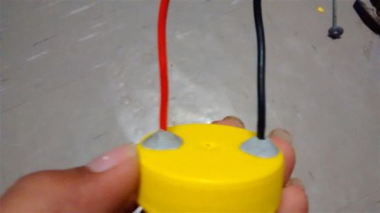 How Do Batteries Work? (+DIY Homemade Battery) : 6 Steps - Instructables
