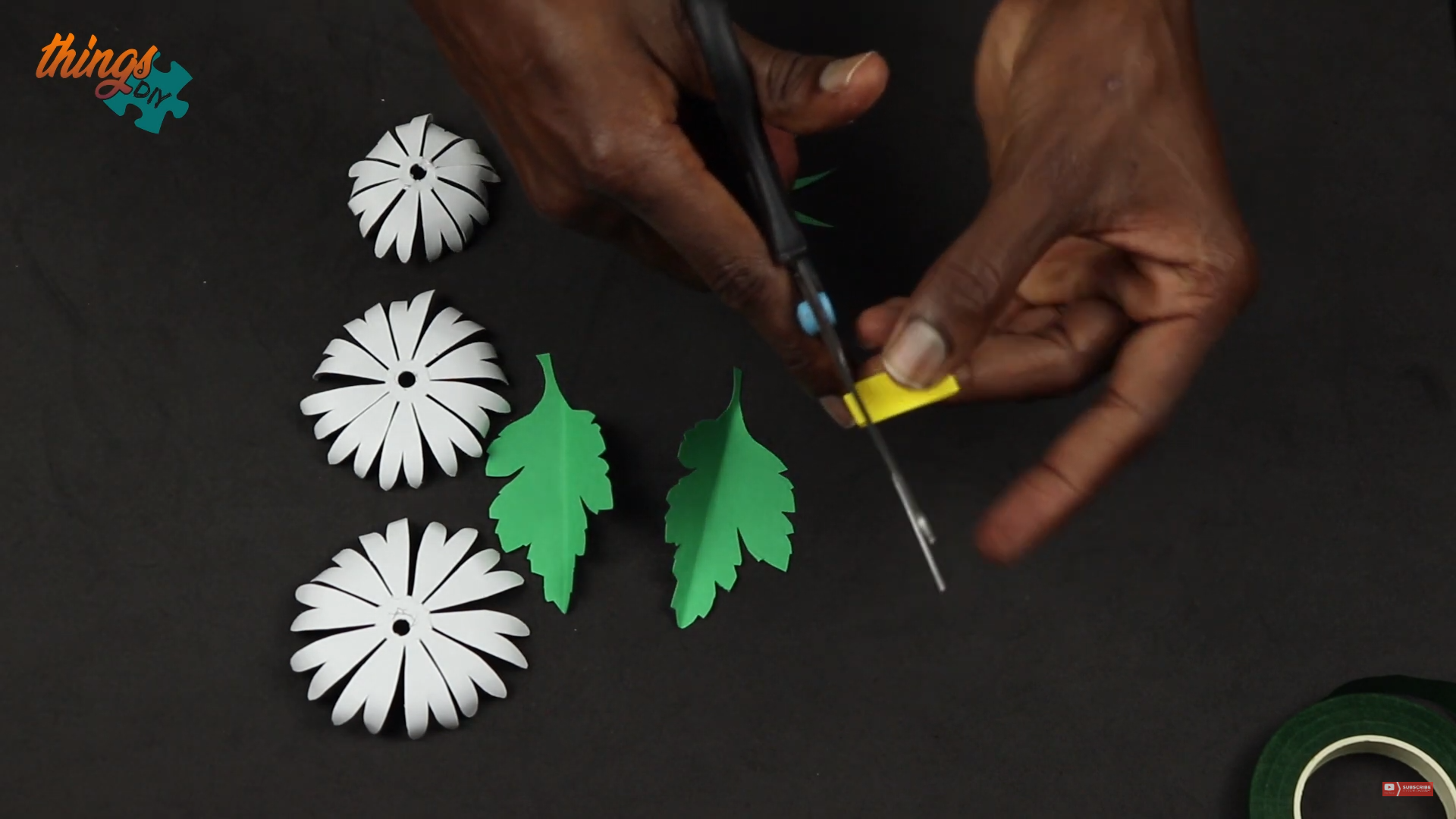 How to Make a Paper Daisy : 8 Steps - Instructables
