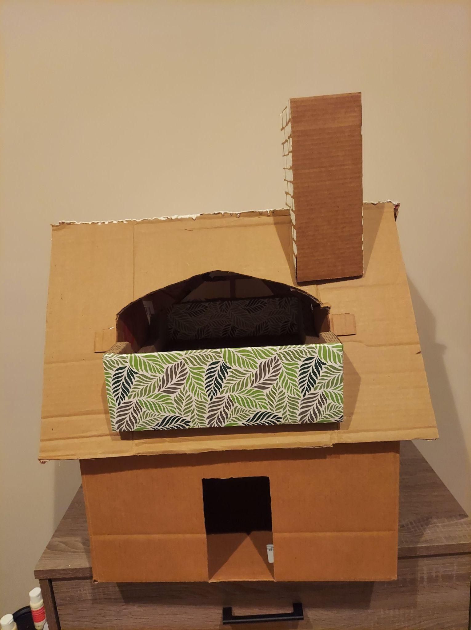 Cardboard Gingerbread Cat House : 12 Steps (with Pictures) - Instructables