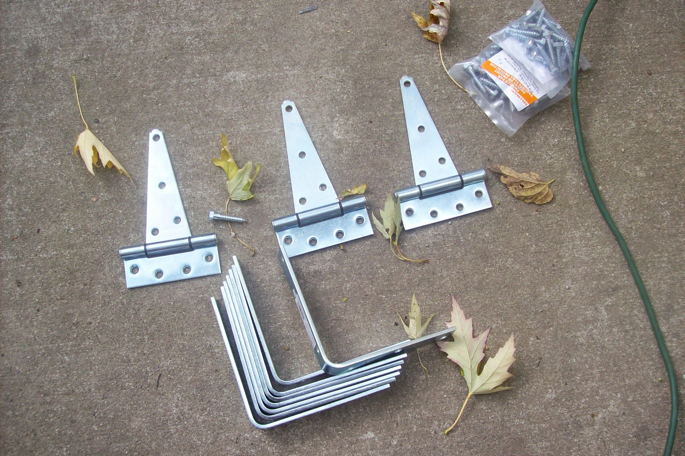 Building a Fence Gate : 6 Steps (with Pictures) - Instructables