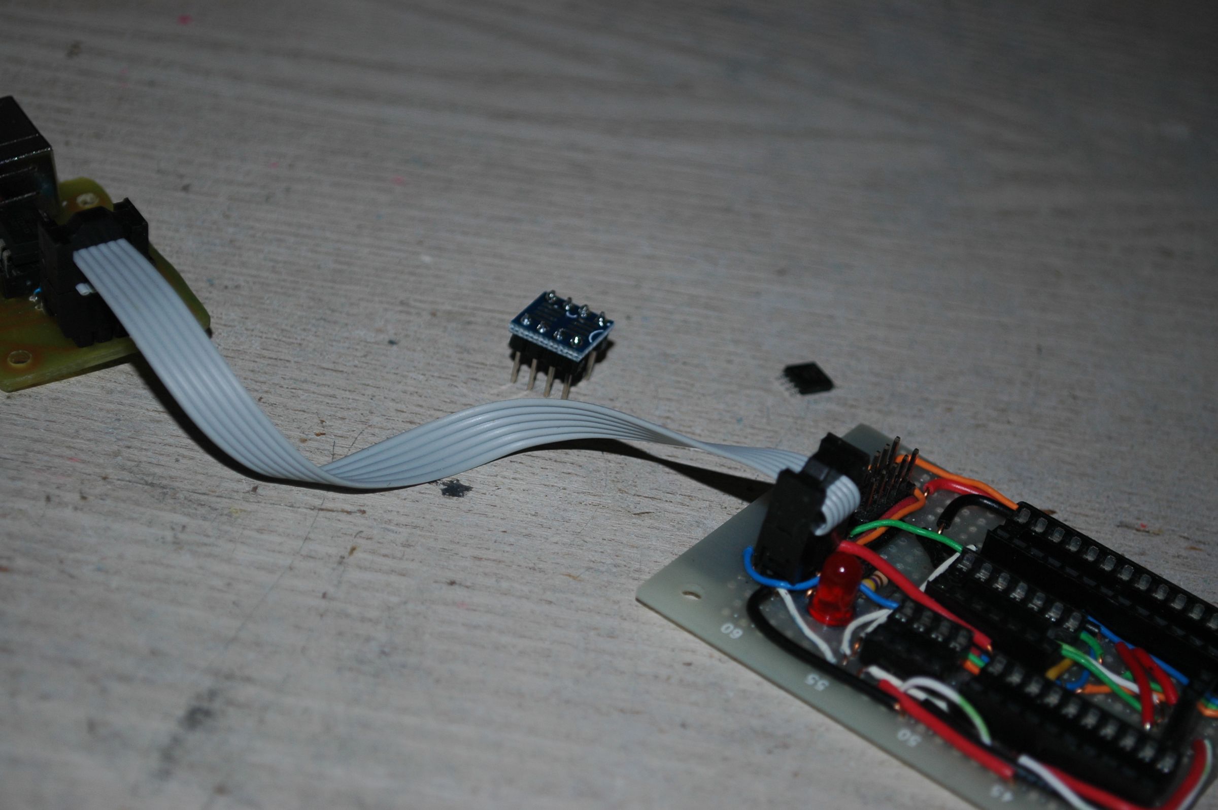 DIY $5 USBTinyISP : 4 Steps - Instructables