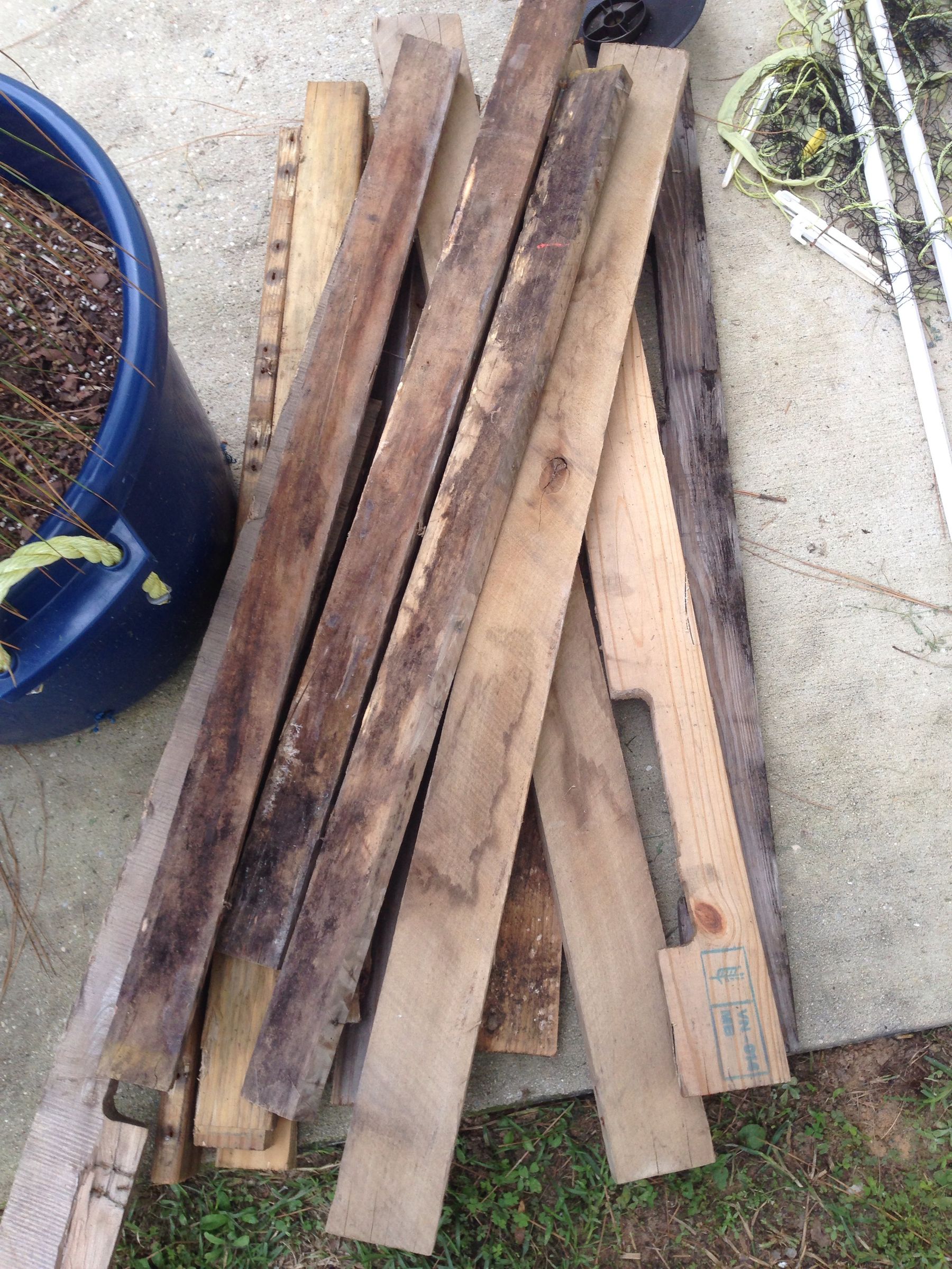 Pallet Coffin for Halloween : 7 Steps (with Pictures) - Instructables