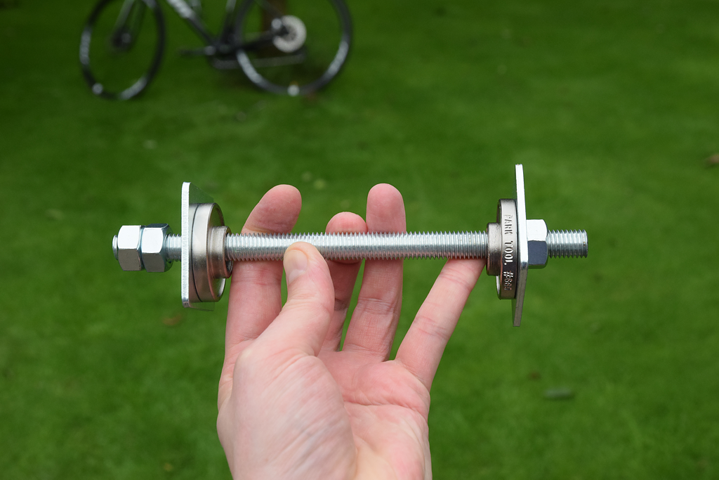 Replace a Mountain Bike Front Fork for Older MTBs : 12 Steps ...