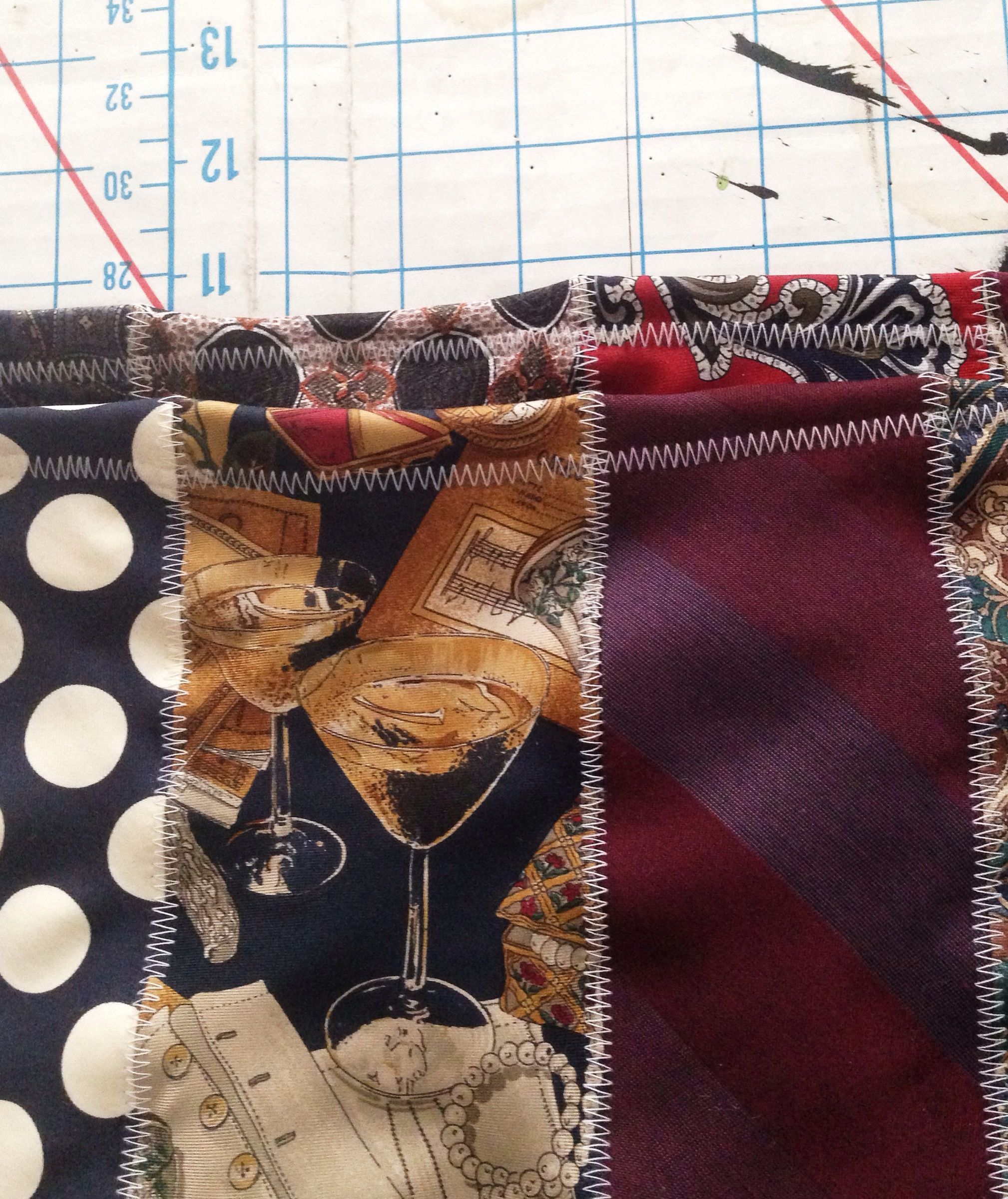 Necktie Purse : 8 Steps (with Pictures) - Instructables