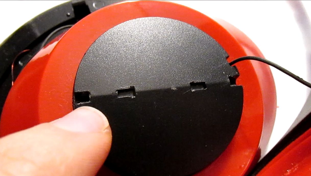 How to Repair Beats Headphones : 6 Steps (with Pictures) - Instructables