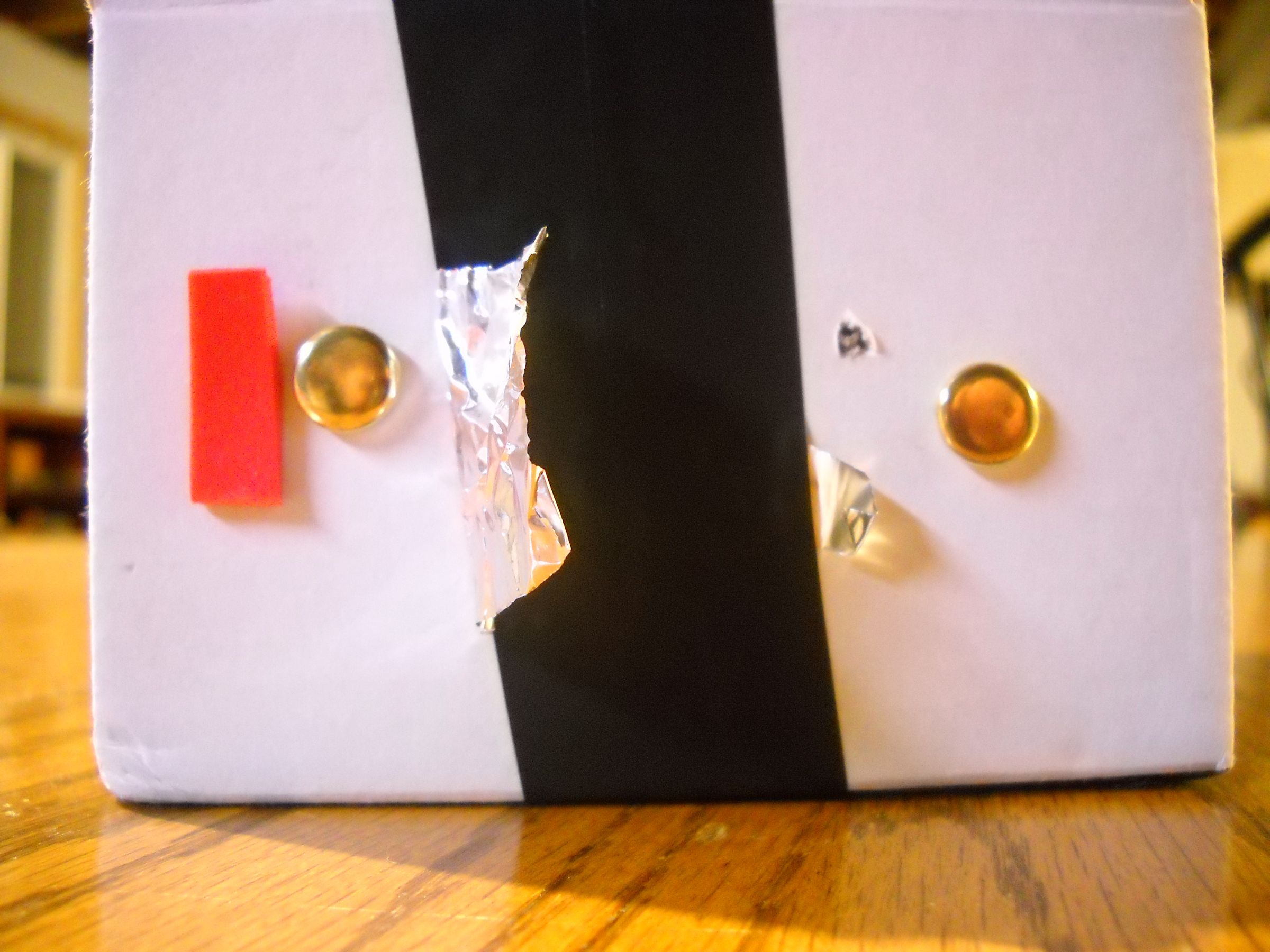 Surprise Rumbling Box : 14 Steps (with Pictures) - Instructables