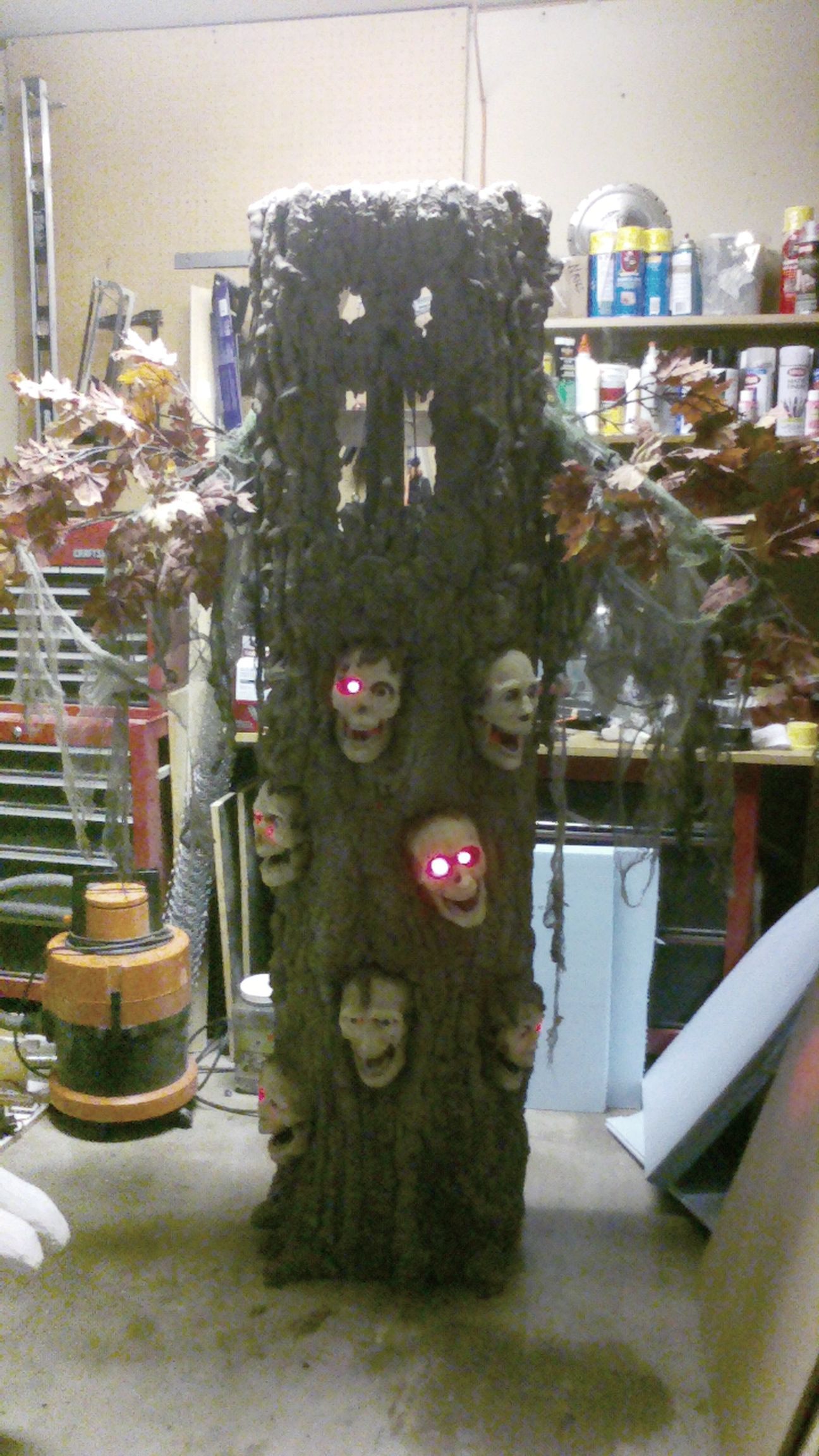 Animated Haunted Soul Tree - Instructables