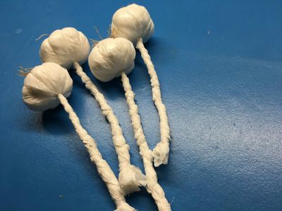How to Make Fake Garlic With Plastic Bags : 6 Steps (with Pictures ...