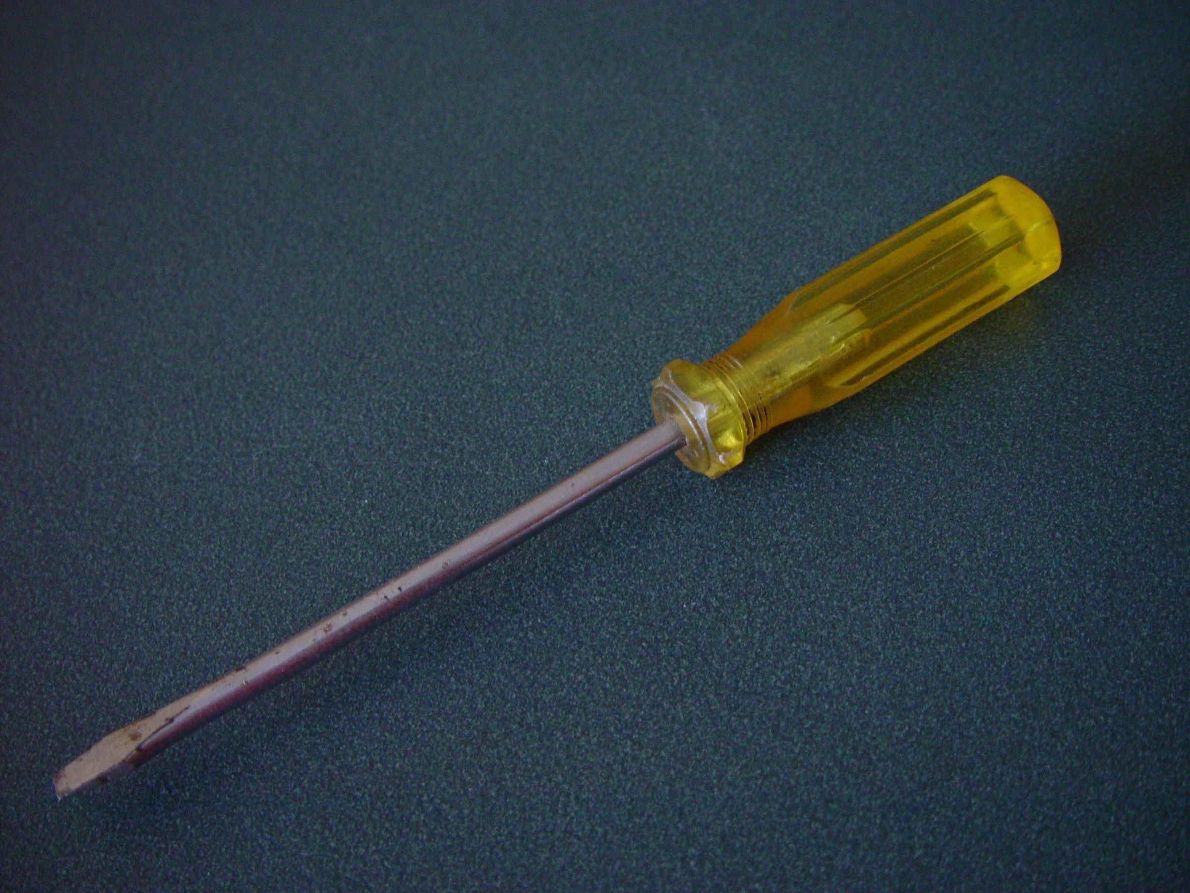 How to Put Together a Computer : 10 Steps (with Pictures) - Instructables